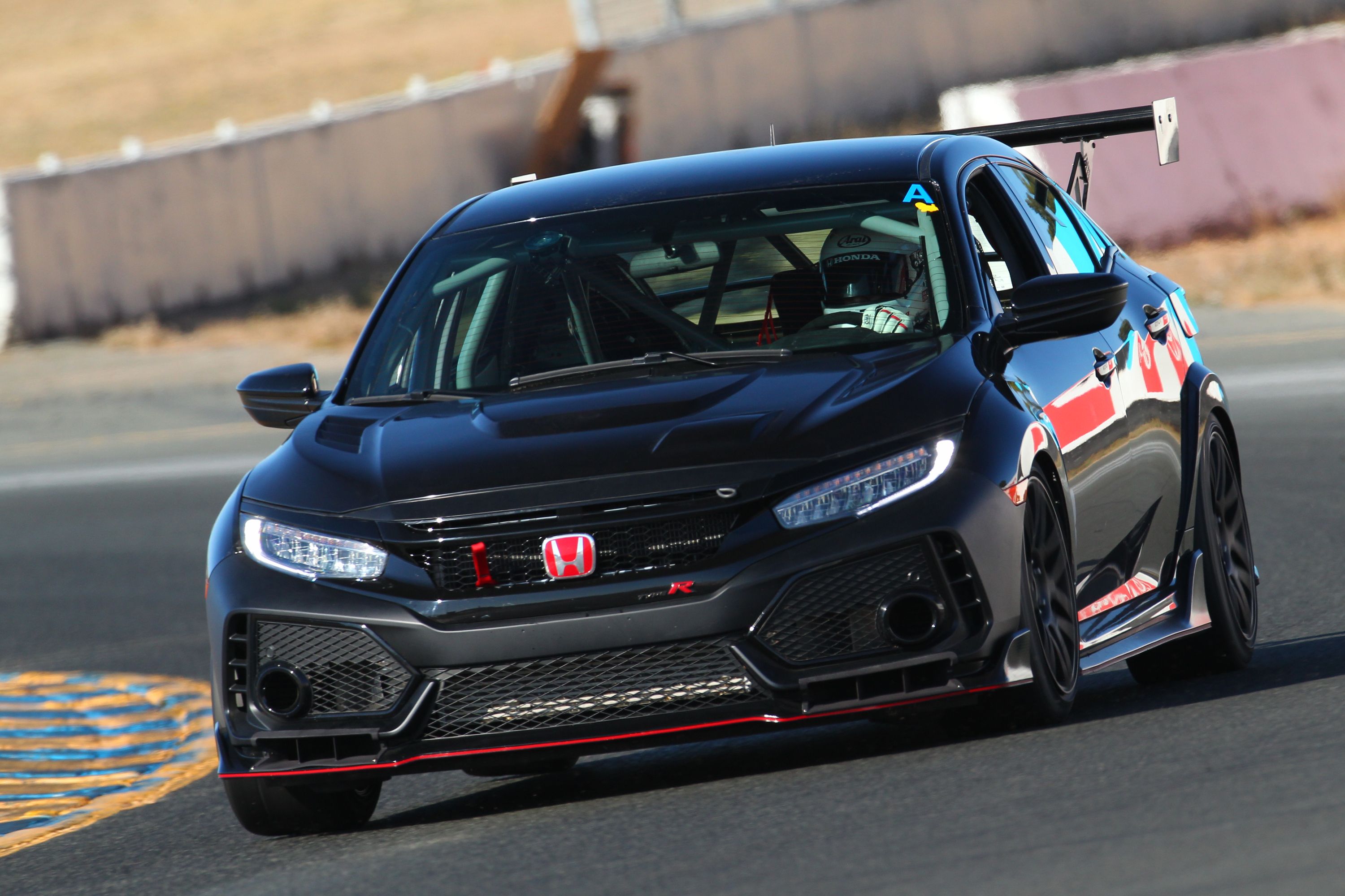 Hardcore Honda Civic Type R TC Racer Ready To Hit The Track