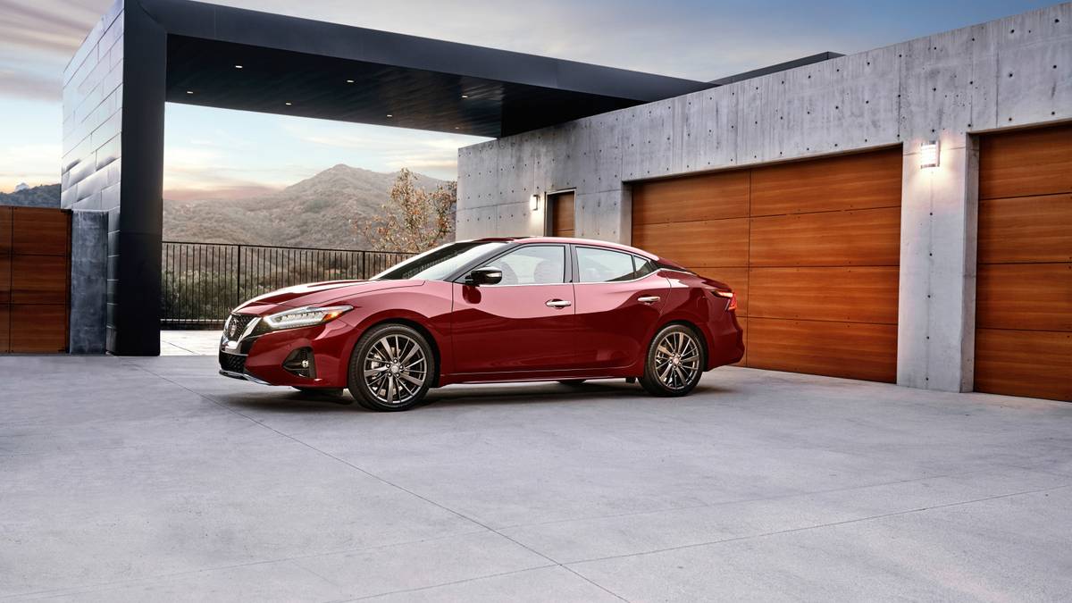2020 Nissan Maxima Pricing, Photos & Specs