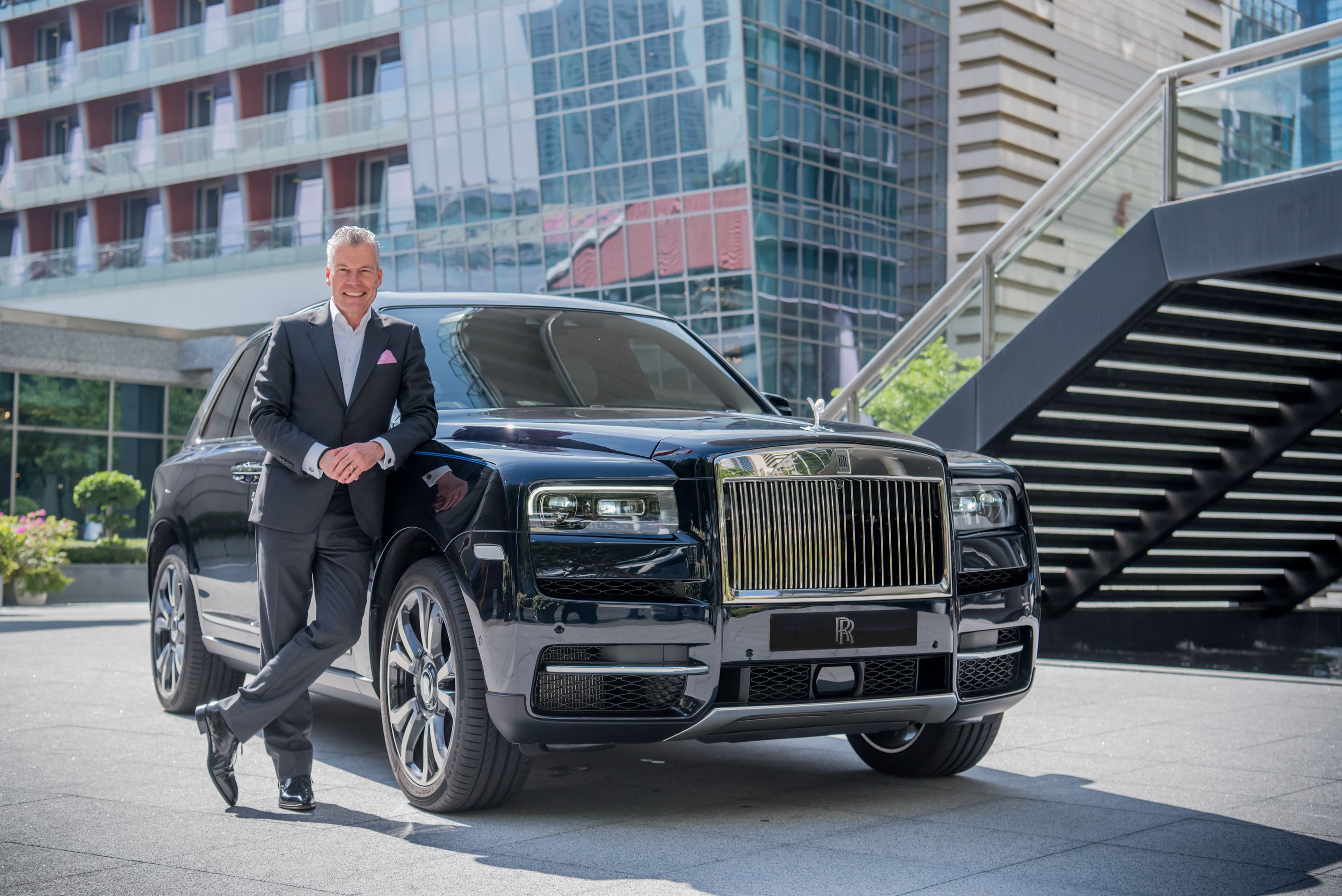 Rolls-Royce Sets New Sales Record Carried By A Single Model Rolls-Royce Sets New Sales Record Carried By A Single Model