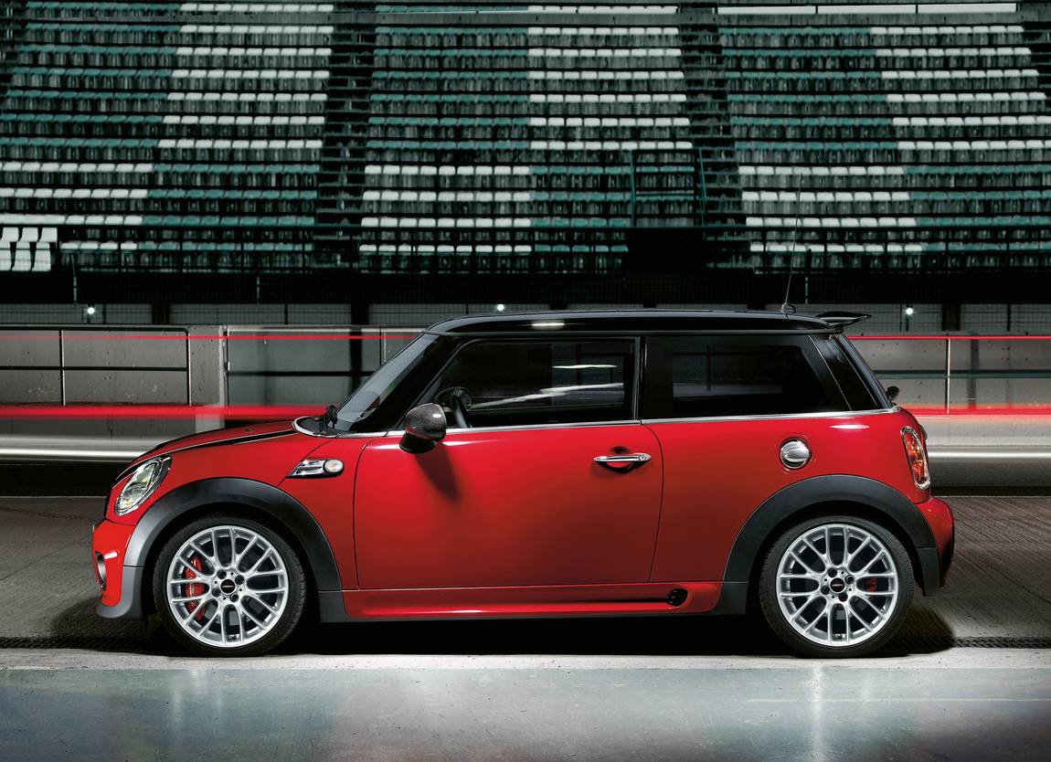 2010 Mini John Cooper Works Hardtop Pricing, Photos & Specs