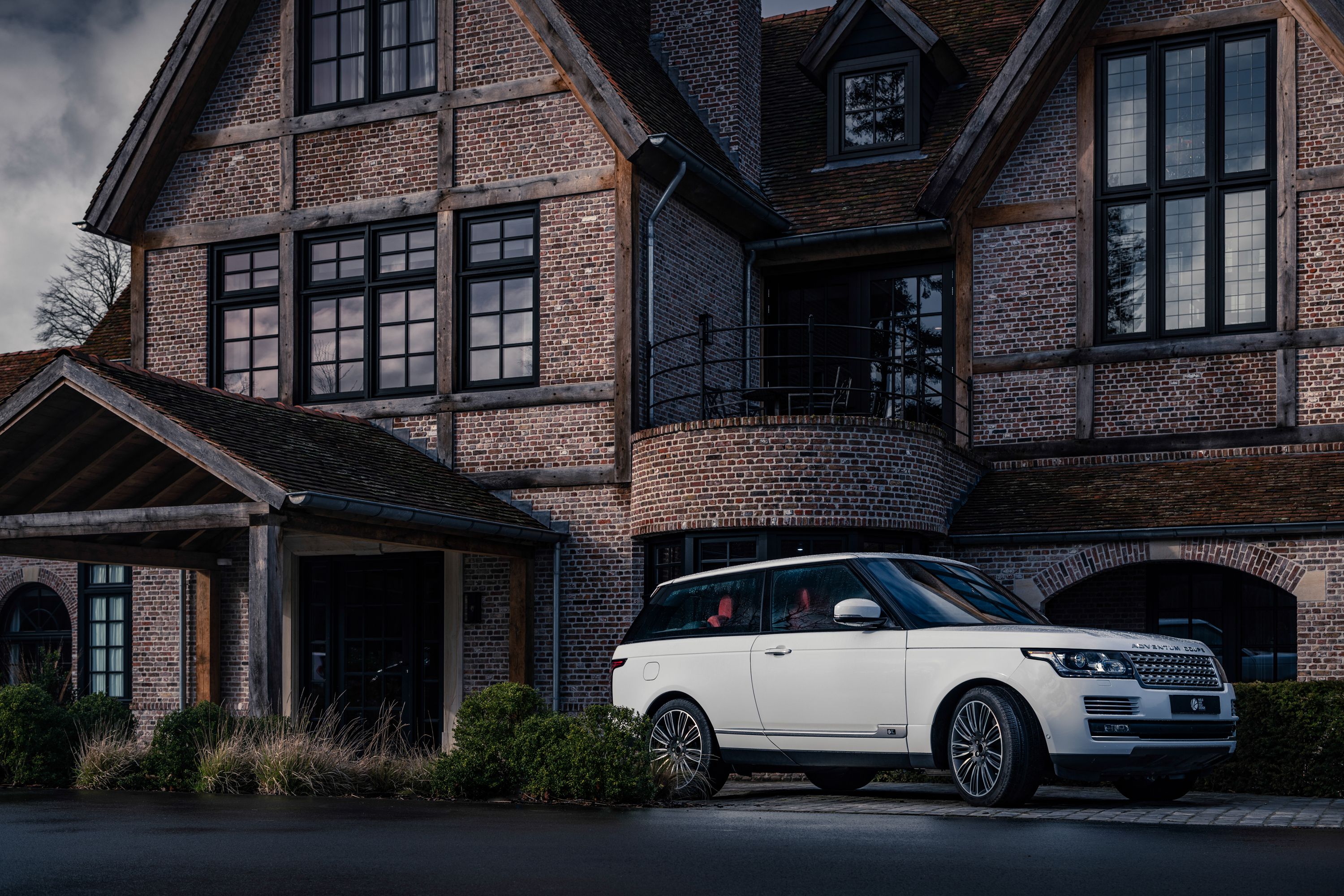 This Is The Range Rover SV Coupe We Never Got