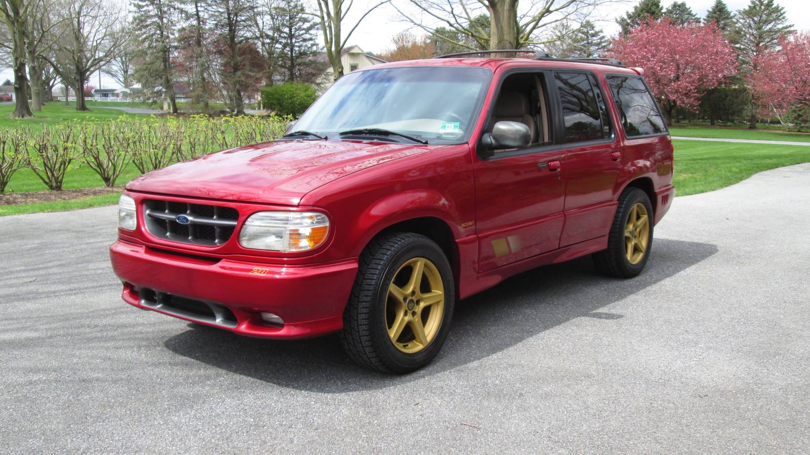 This Ford Explorer Saleen XP8 Is The Original Performance SUV