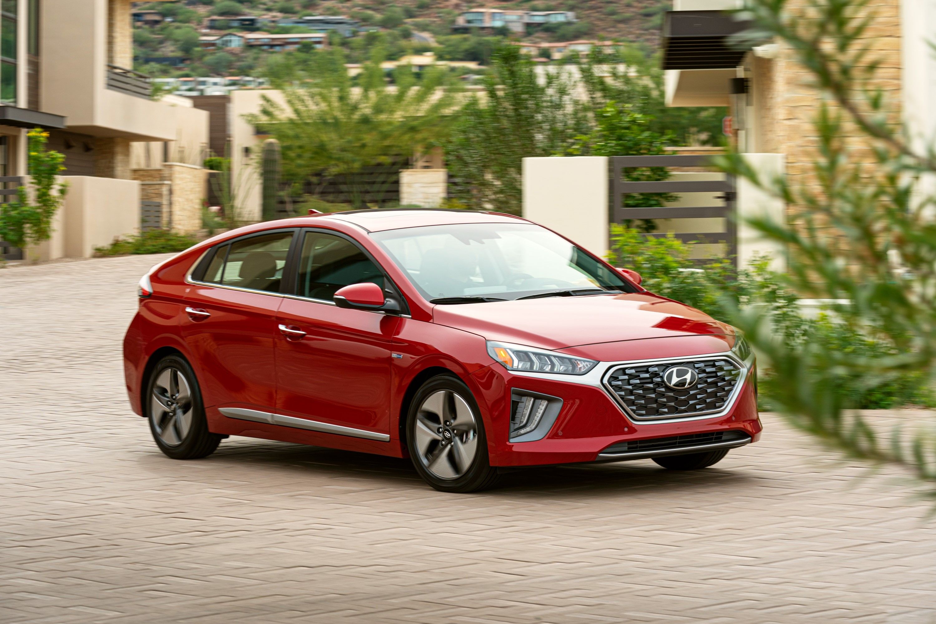 2022 Hyundai Ioniq Hybrid Review CarBuzz