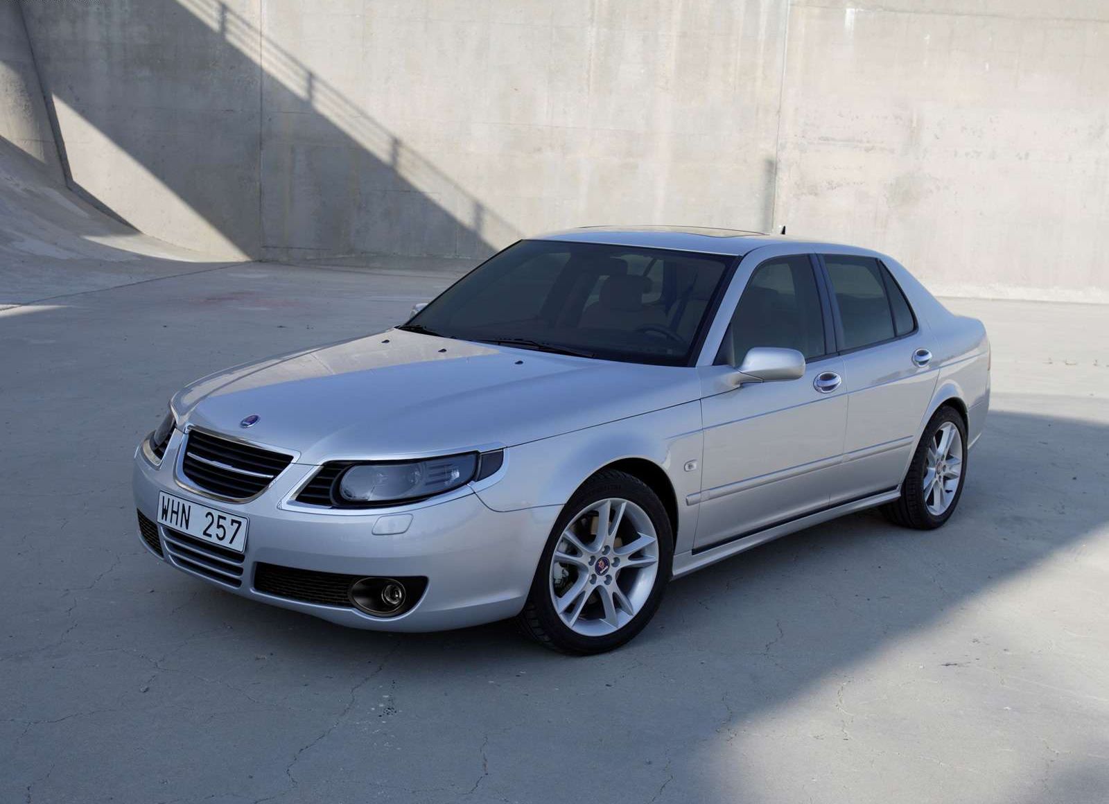 2009 Saab 9-5 Sedan Interior Photos