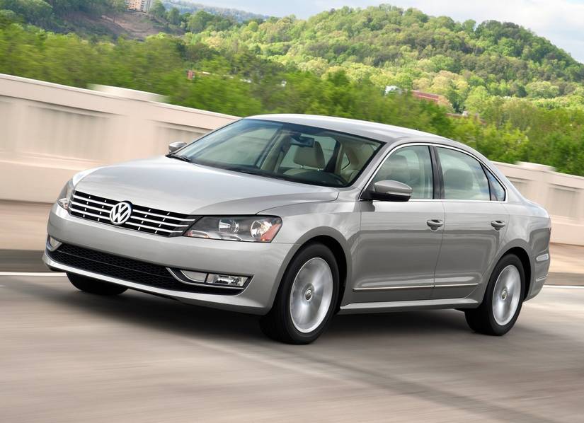 2012 Volkswagen Passat Pricing, Photos & Specs