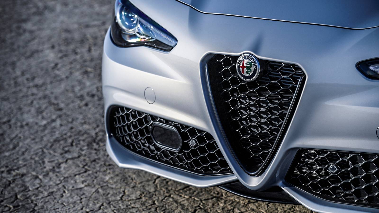 Latest Alfa Romeo Giulia Update Could Trouble BMW