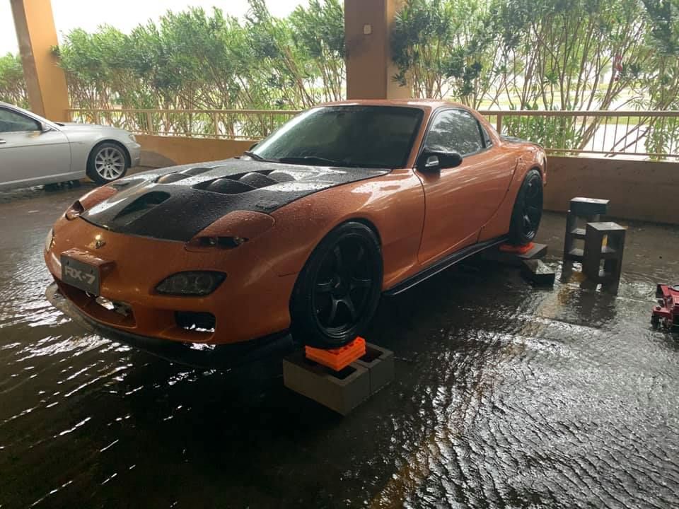 Flooded Mazda RX-7 Was Saved By A Complete Stranger