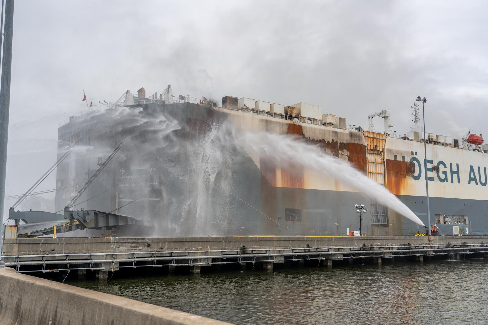 2,000 Cars Melting In Cargo Ship Blaze That Started A Week Ago