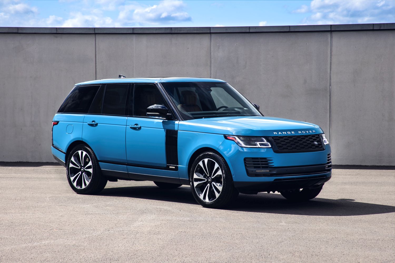 New Special-Edition Range Rover Celebrates 50 Years
