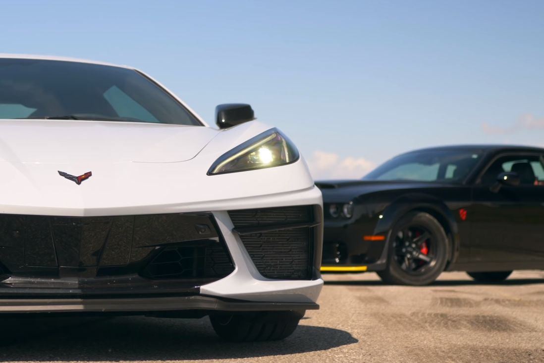 Drag Battle: C8 Corvette Vs. Dodge Demon