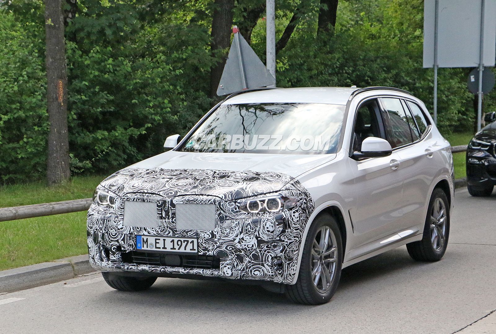 New BMW X3 Looks Ready To Battle Audi Q5