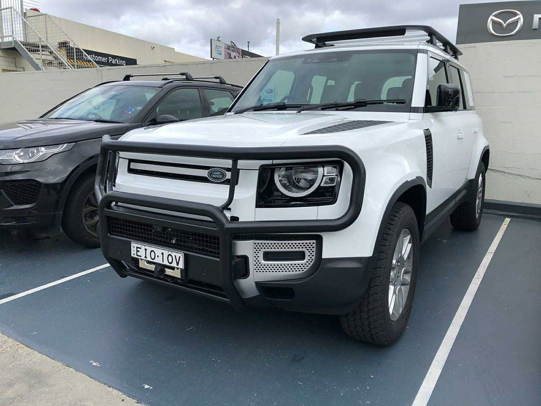 Hardcore Land Rover Defender Comes To Life