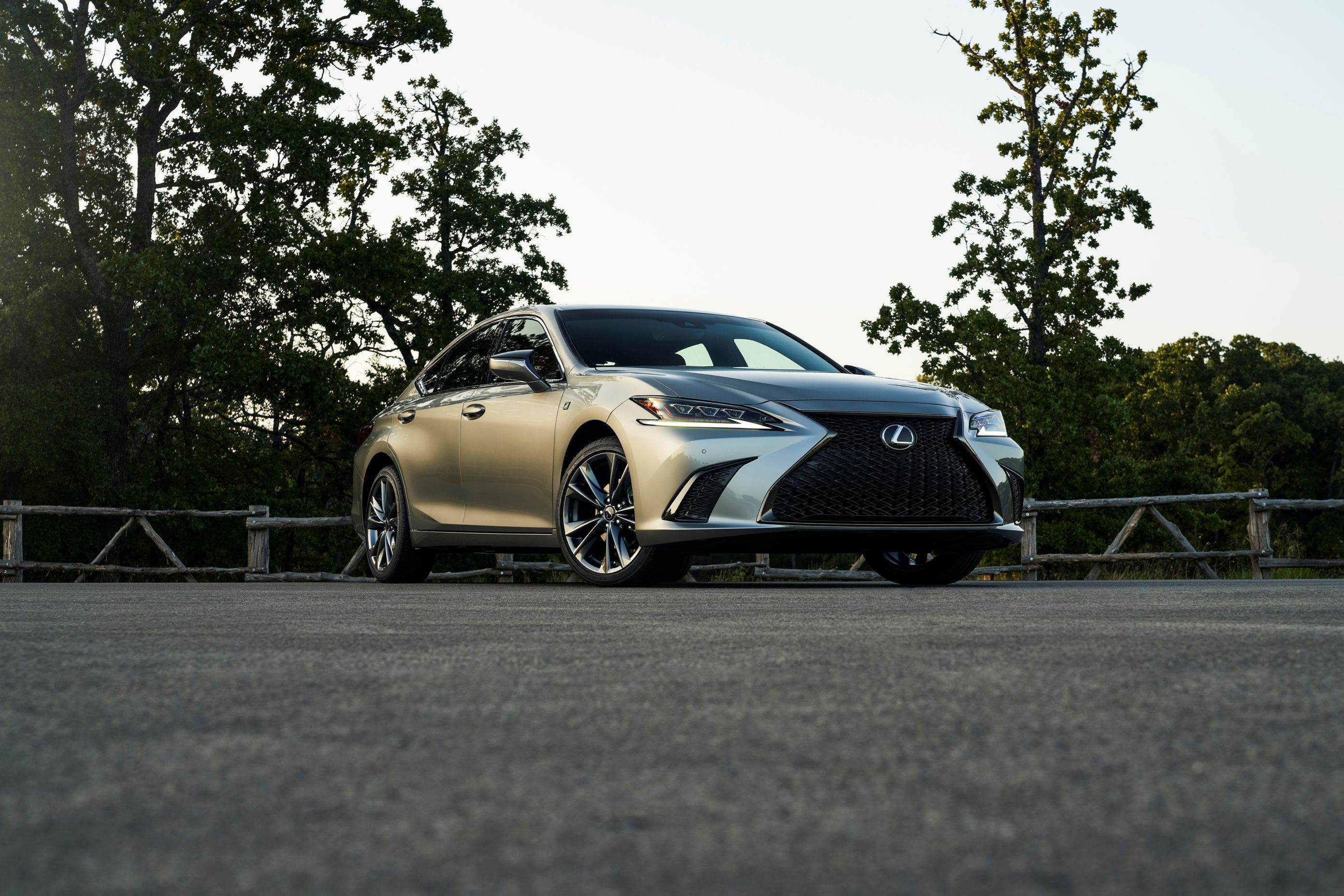 2021 Lexus ES Arrives With All Wheel Drive And New Special Edition