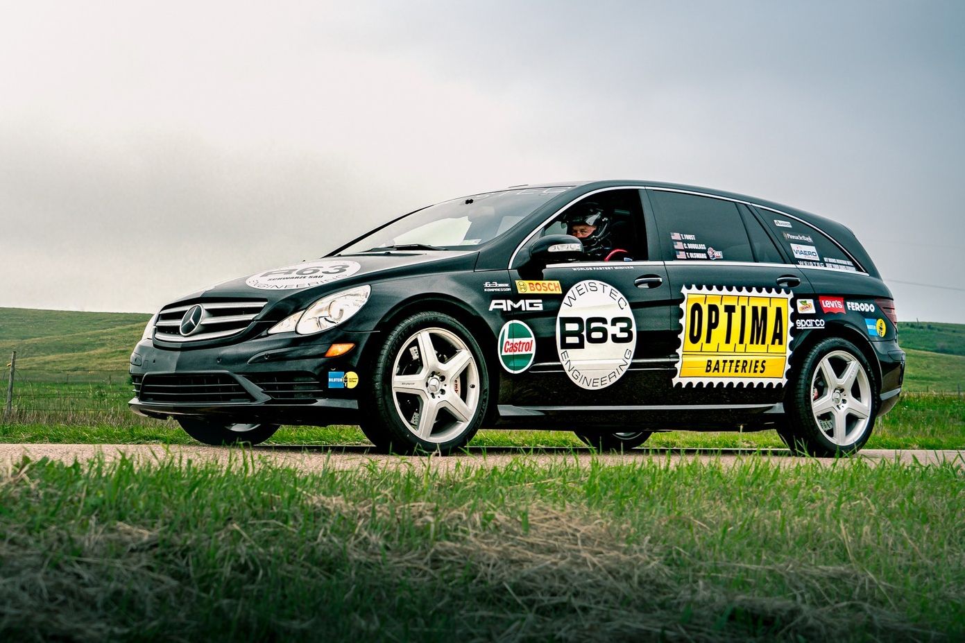 700-HP Mercedes R63 AMG Becomes World's Fastest Minivan