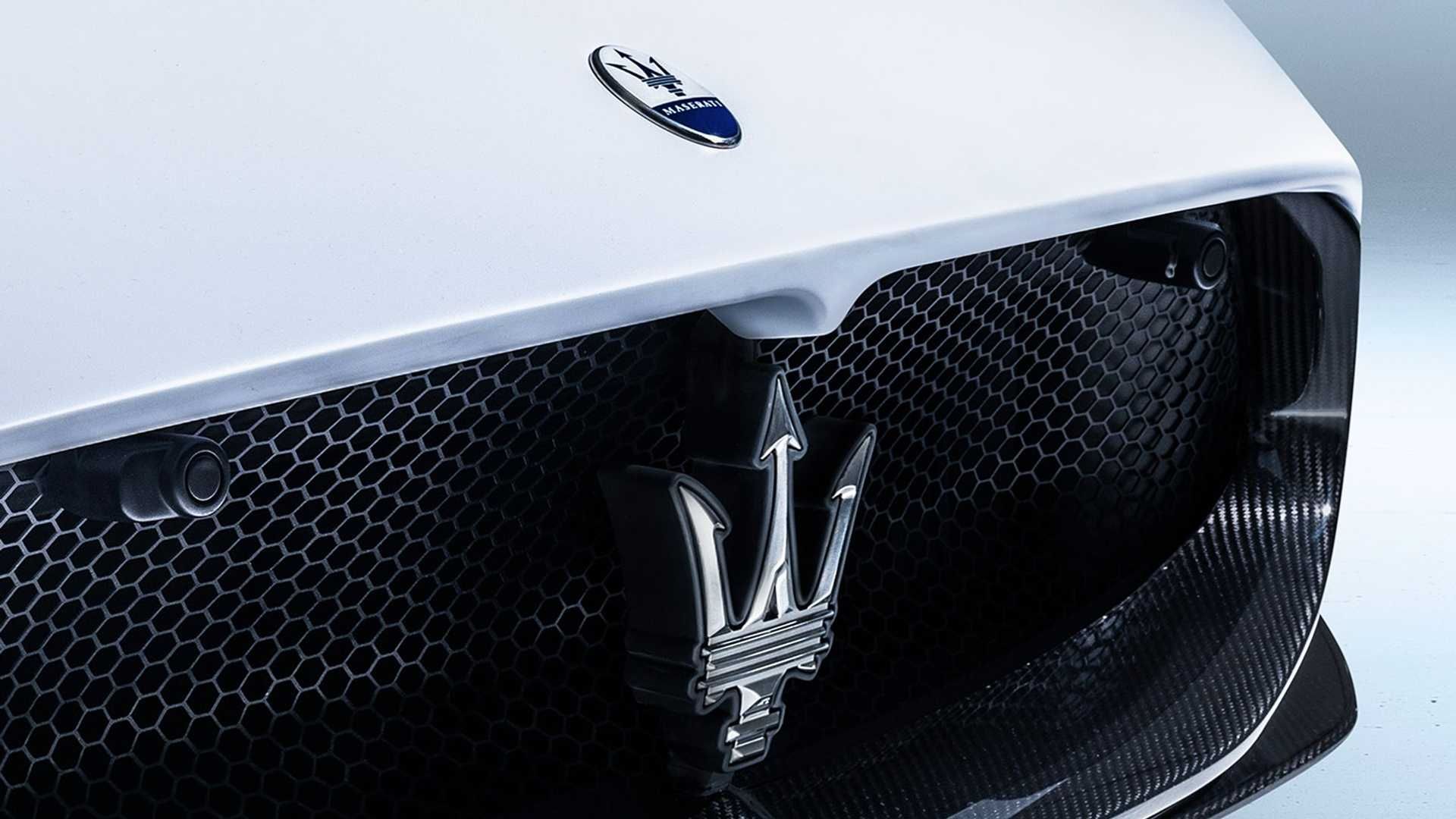 Maserati MC20 Is The First To Wear An All-New Logo