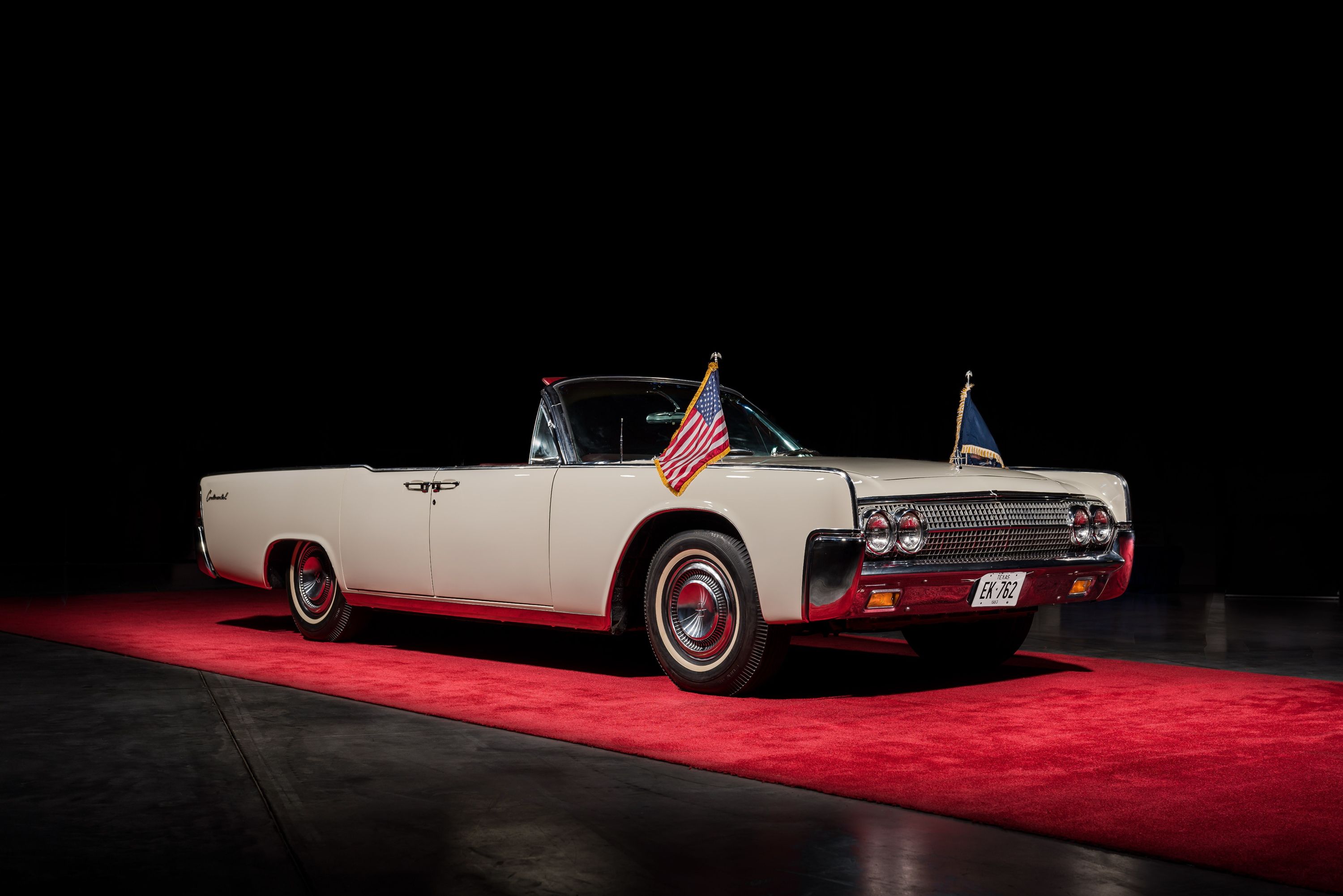 JFK's Convertible Limo Sells For Small Fortune