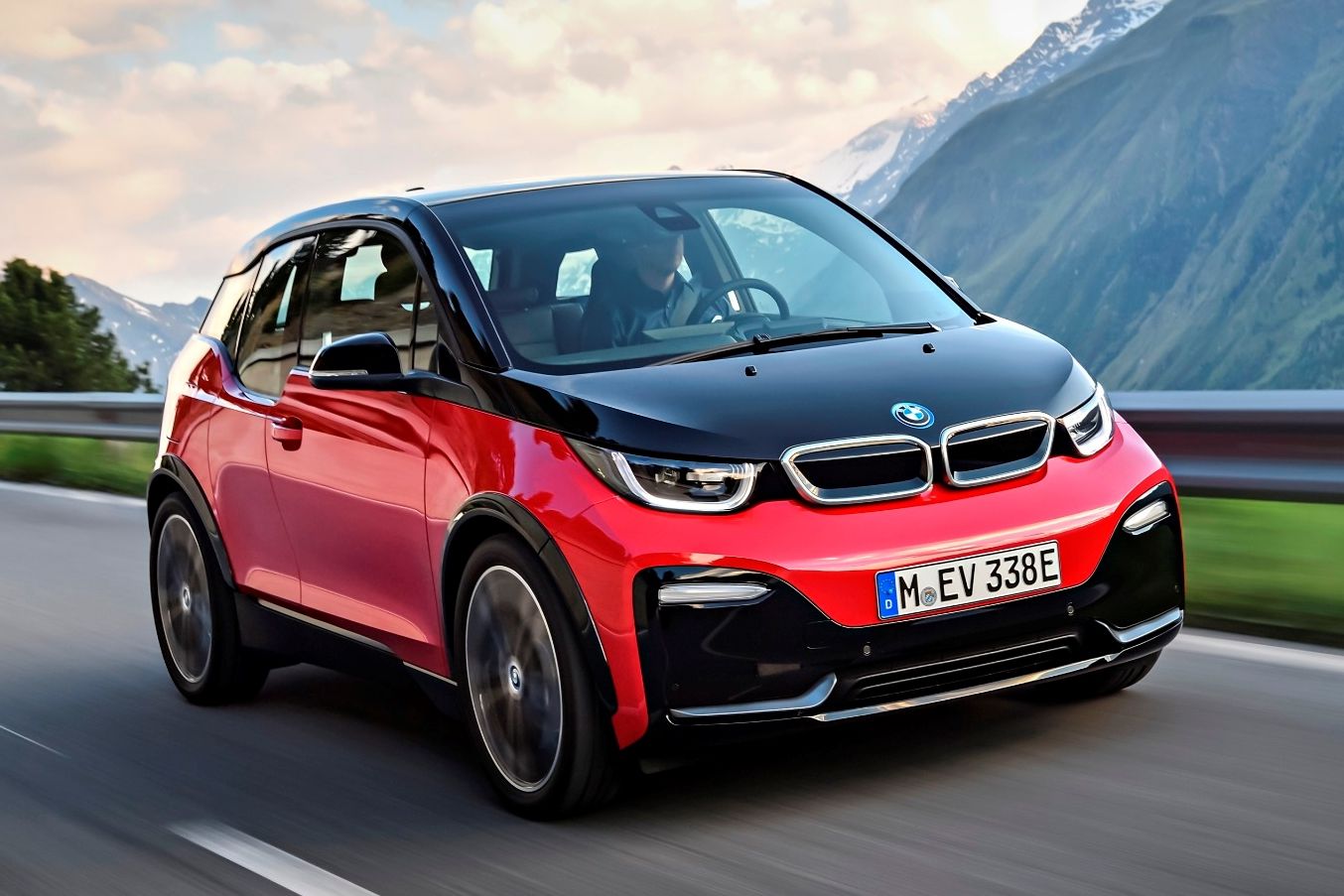 Angry BMW i3 Owners Claim Range Extender Problems