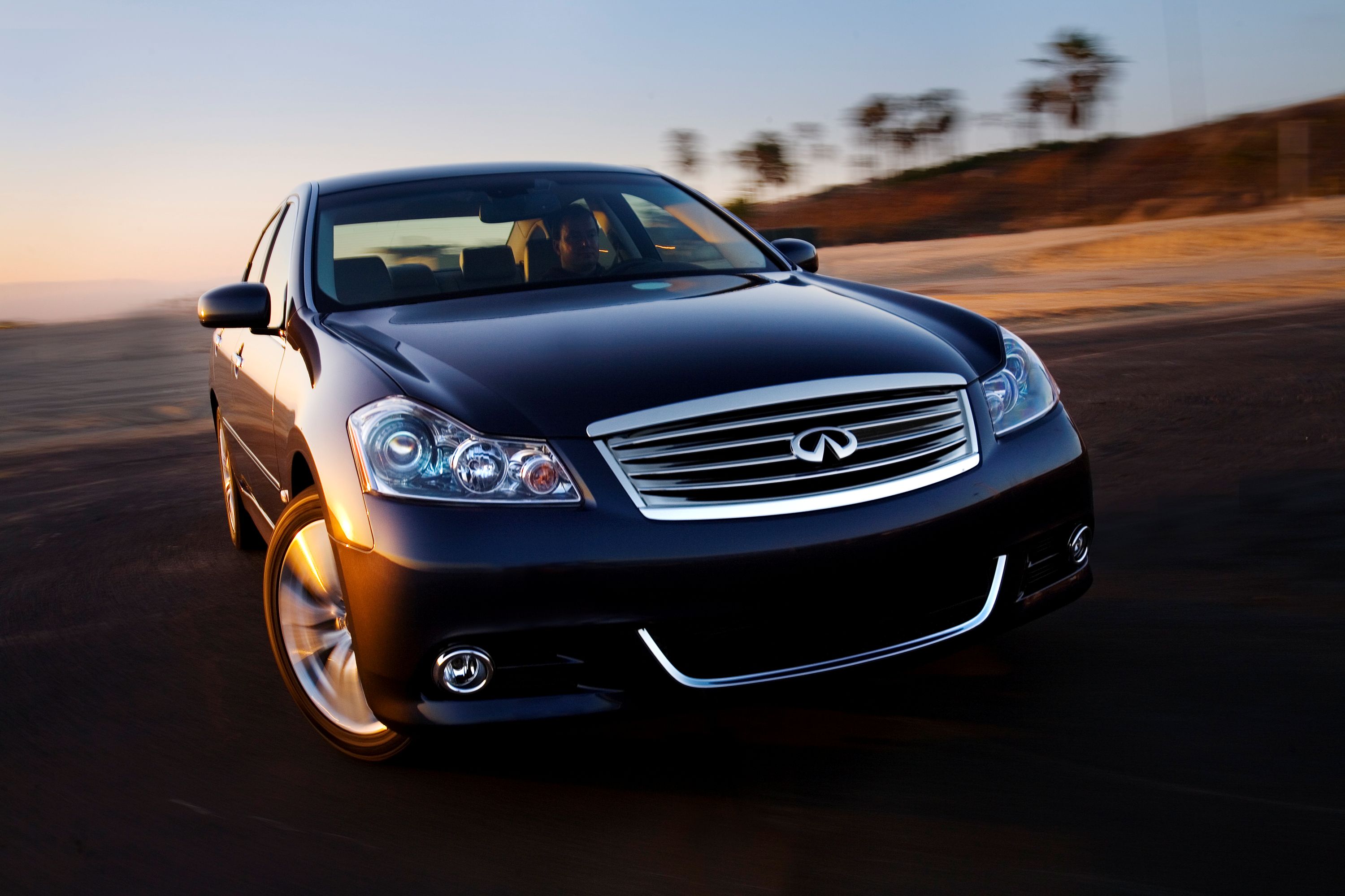 Infiniti M45: Review, Pricing, Photos, and Specs