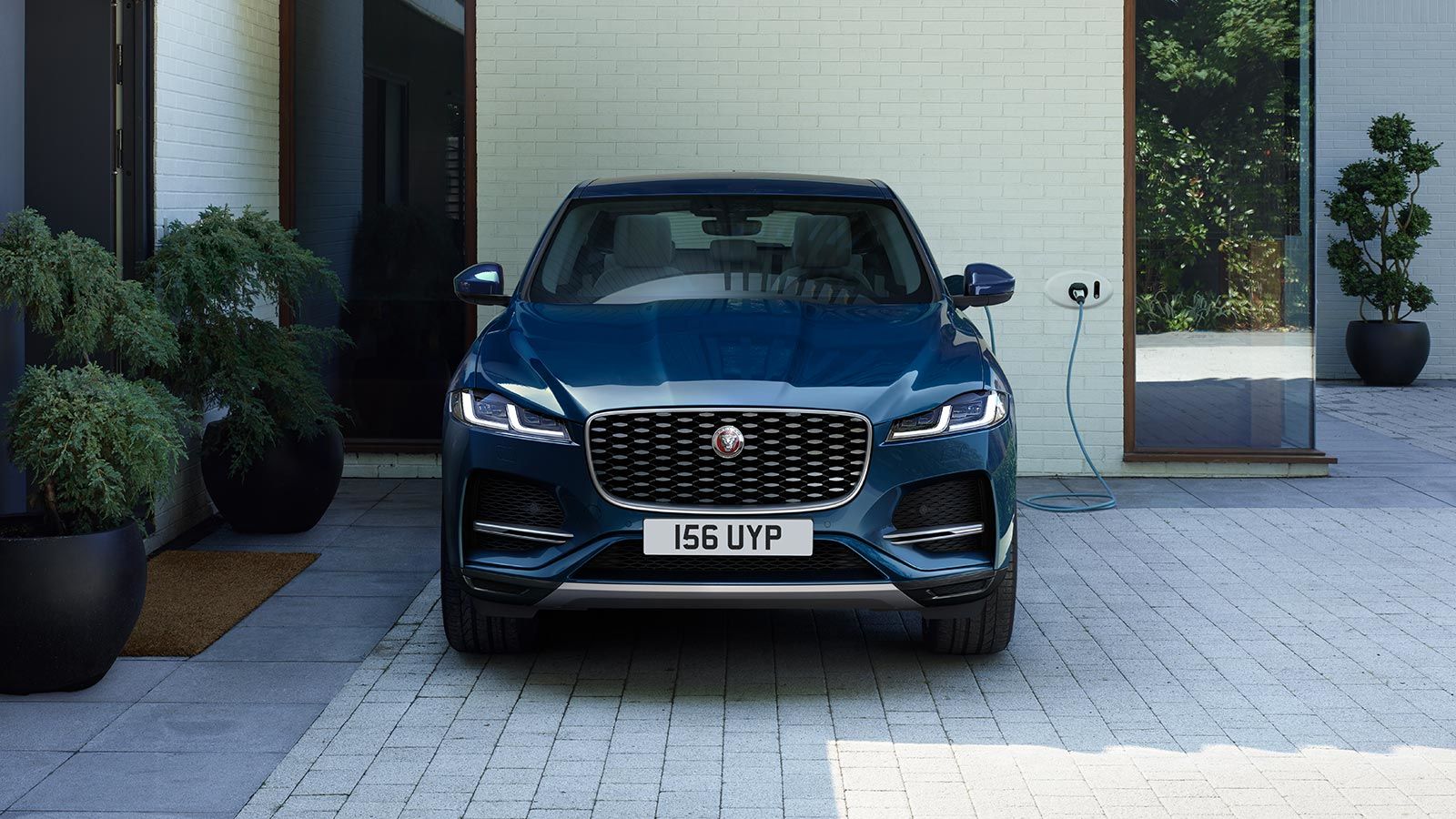 Jaguar f pace plug in hybrid store