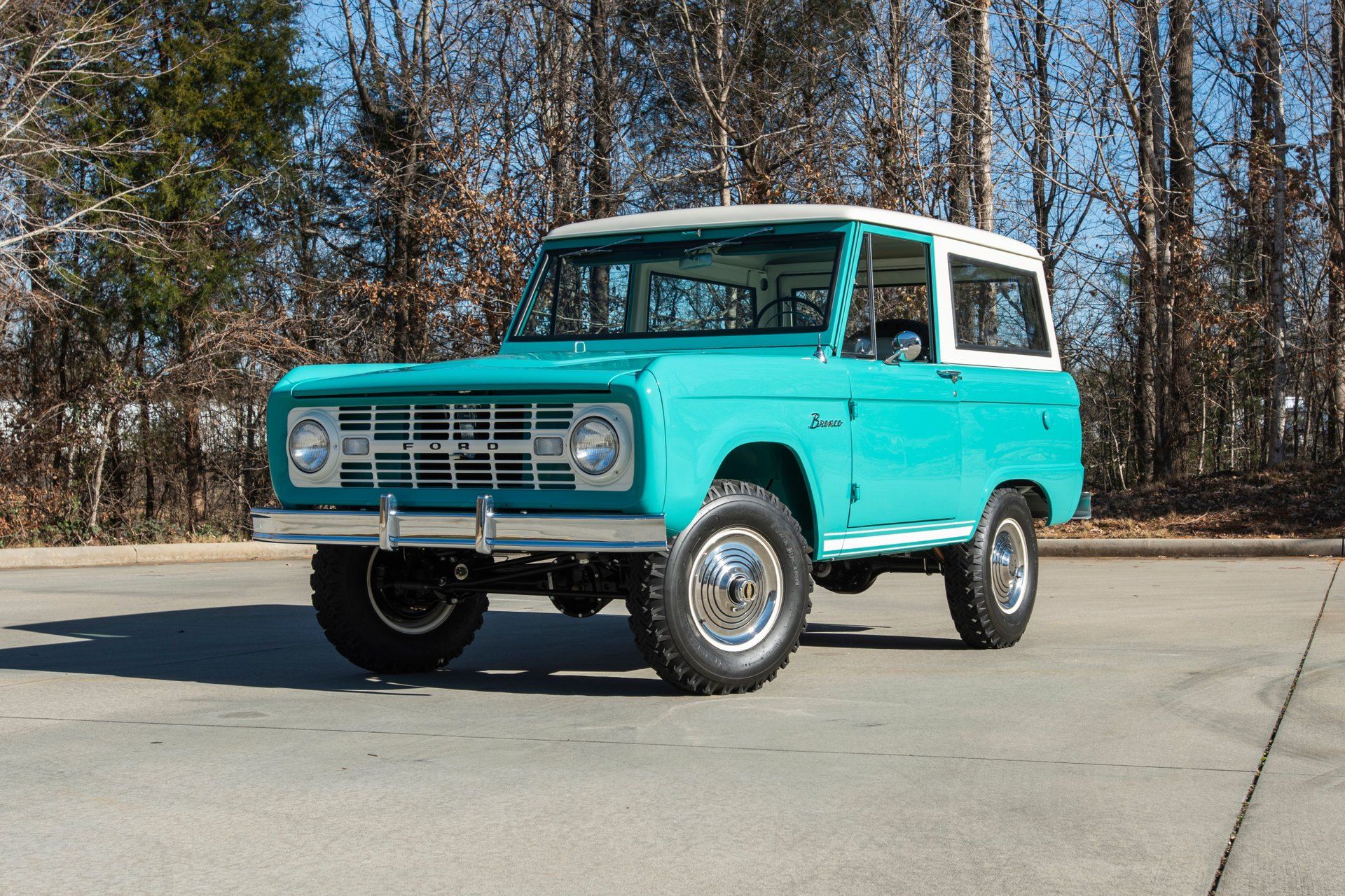 One Of The Oldest Ford Broncos In The World Has Been Beautifully Restored