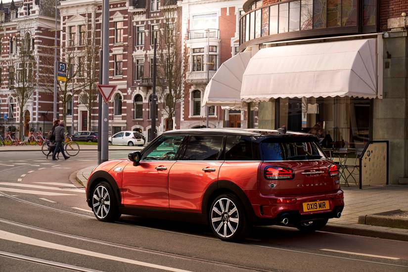 2020 Mini Cooper Clubman Pricing, Photos & Specs