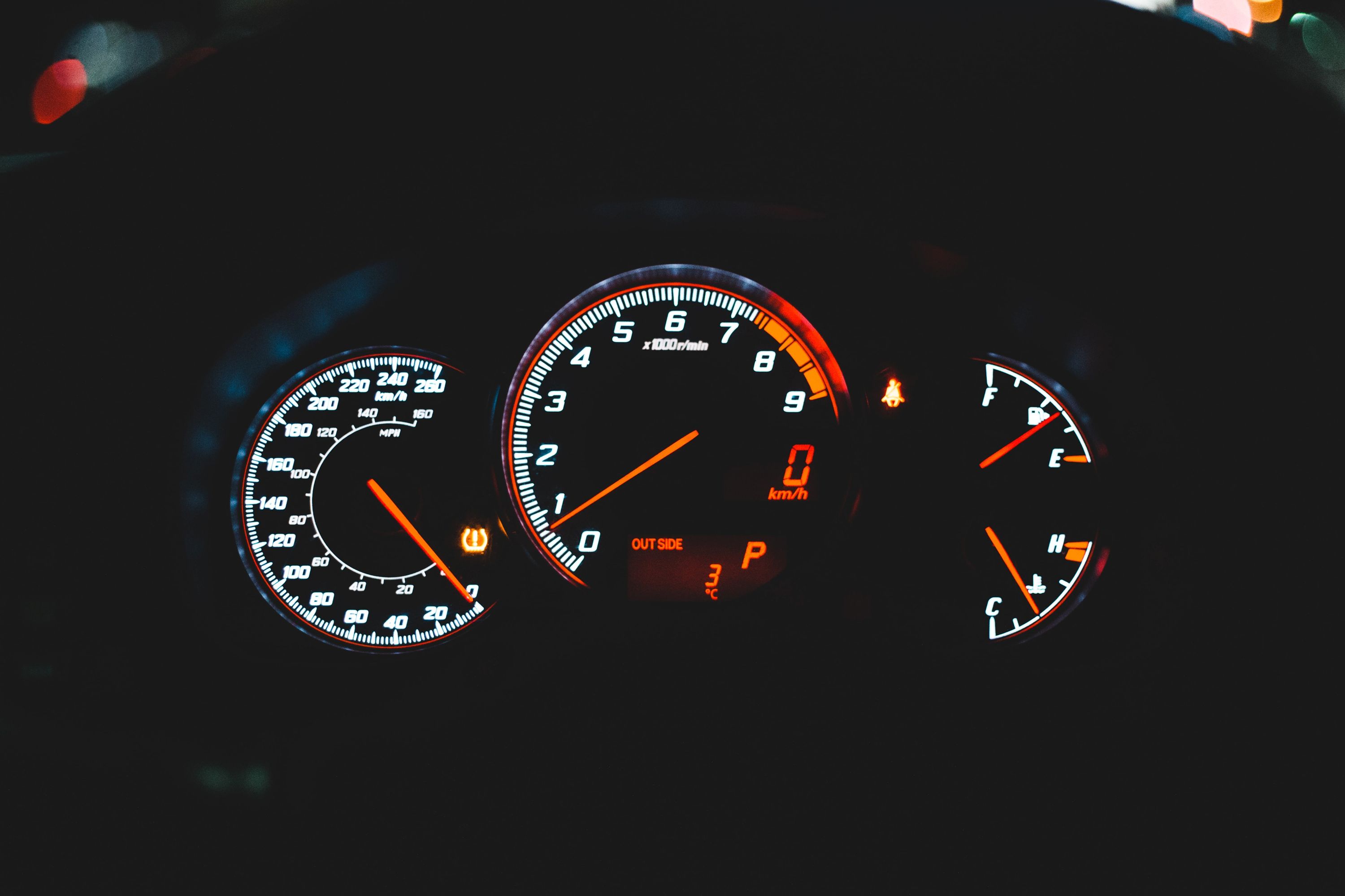 A Complete Guide to Warning Lights on Your Car Dashboard