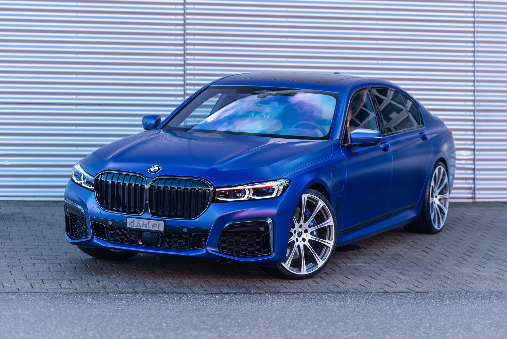 BMW 7 Series Hybrid Gets A Gorgeous 500 HP Makeover