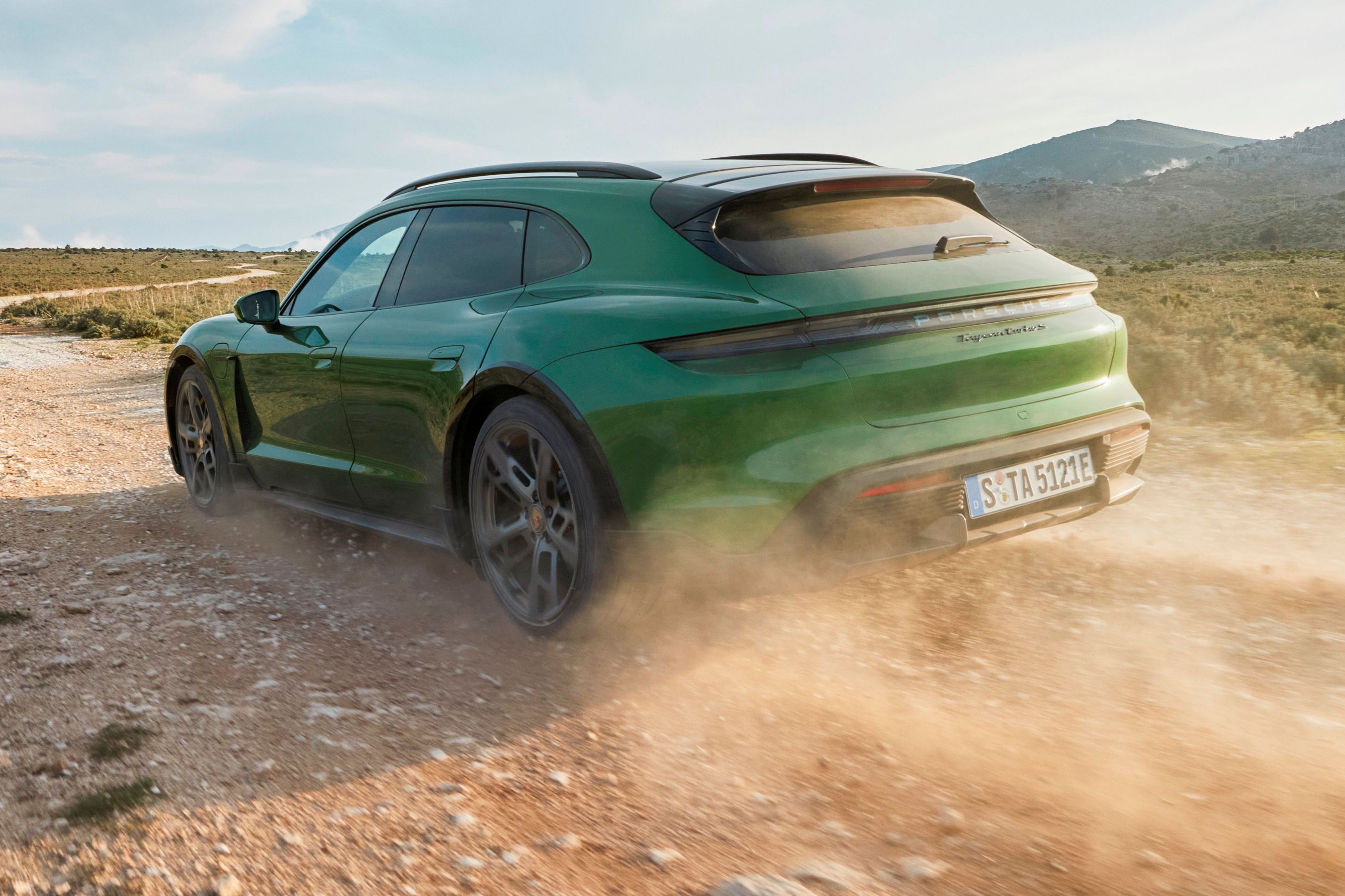 2021 Porsche Taycan Cross Turismo Is An Electric Sport Rally Car
