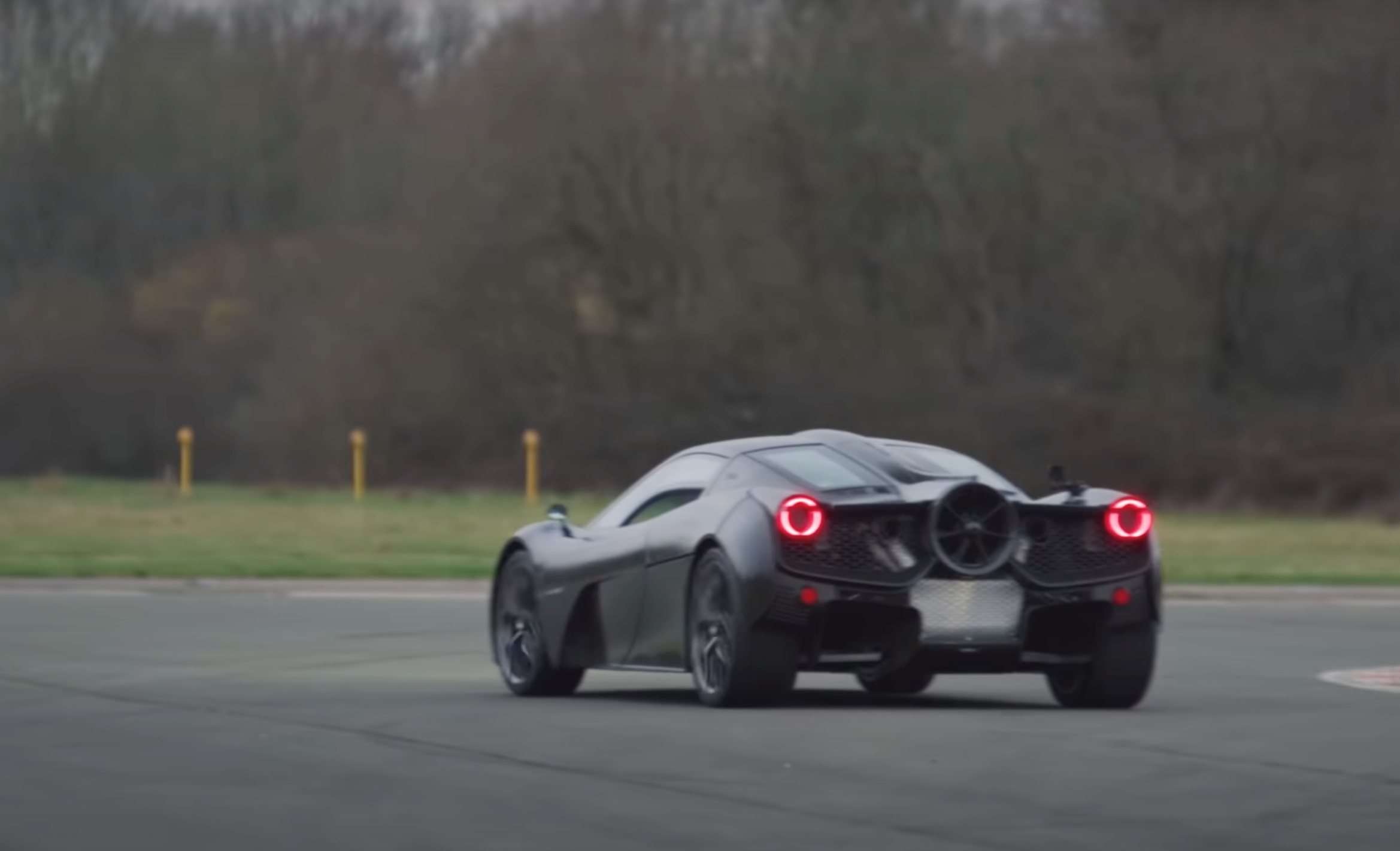 Watch Gordon Murray's First Drive Of T.50 Hypercar