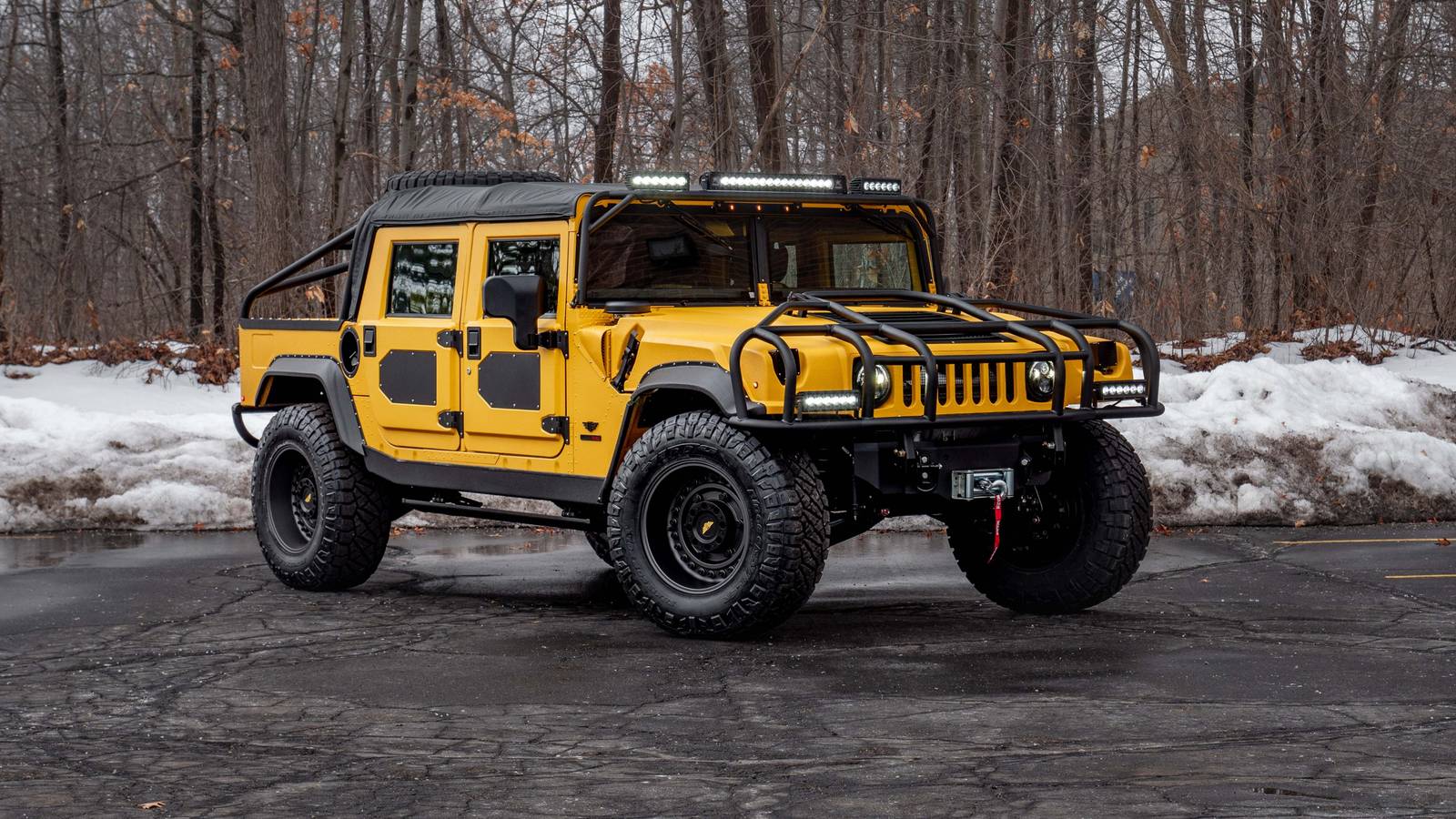 These Guys Don't Care That Hummers Are Supposed To Be Electric Now
