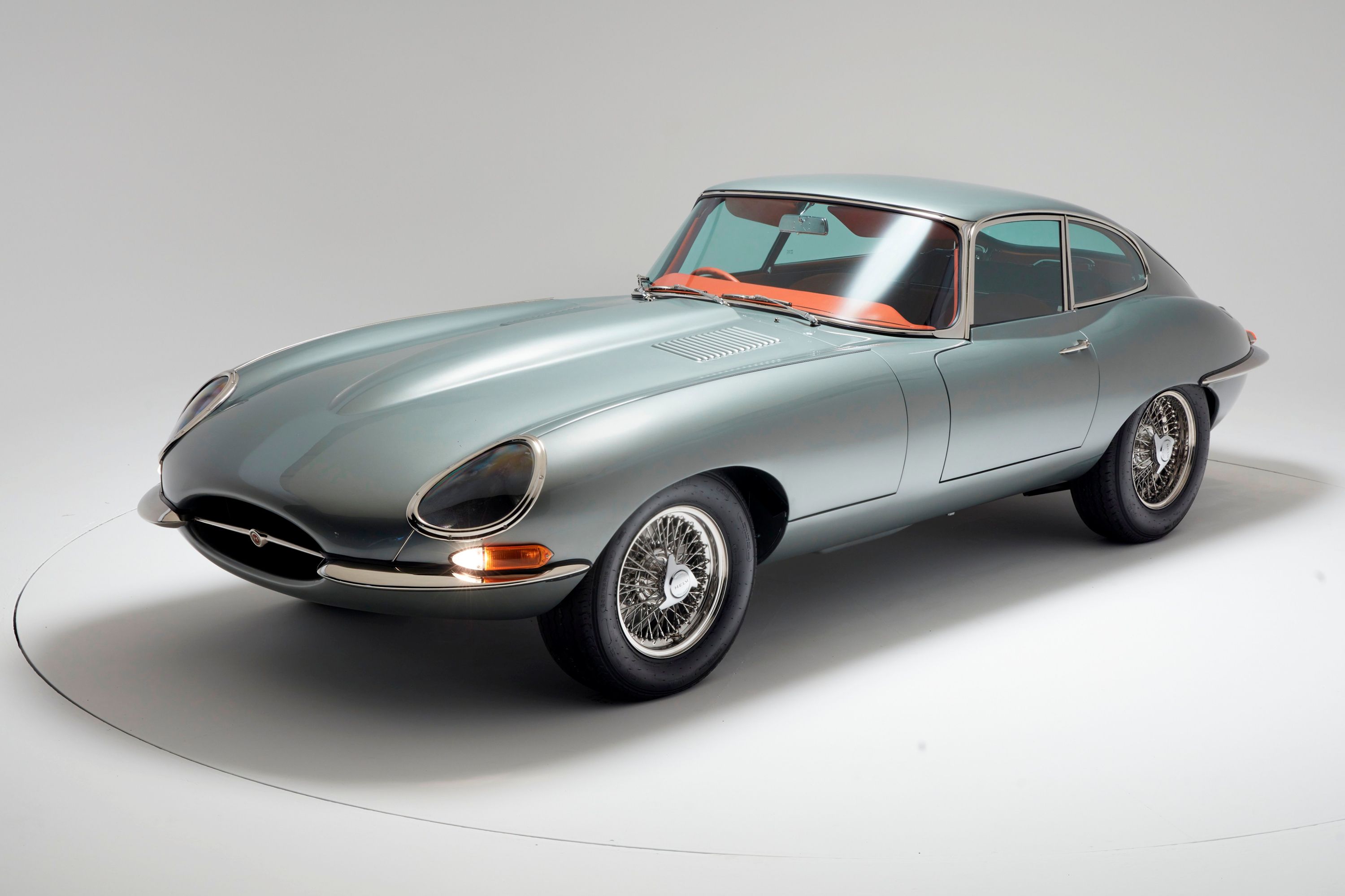 All-New Jaguar E-Type Takes 3,800 Hours To Build
