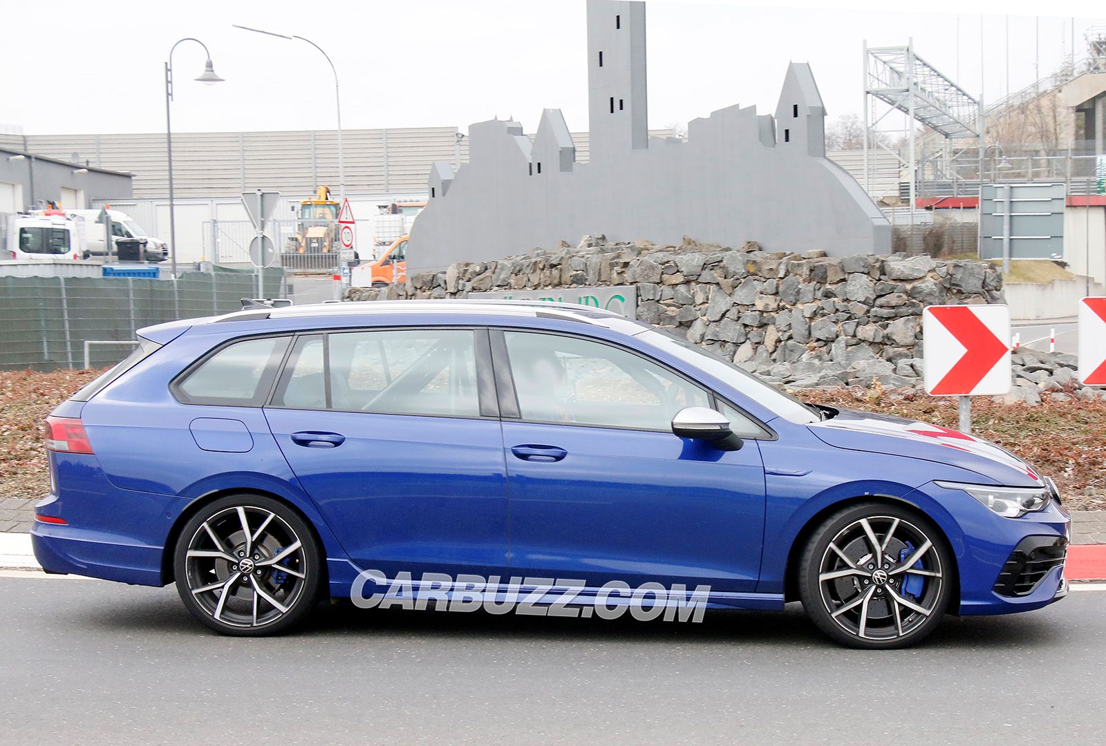 Watching The Volkswagen Golf R Wagon At The Nurburgring Makes Us Jealous