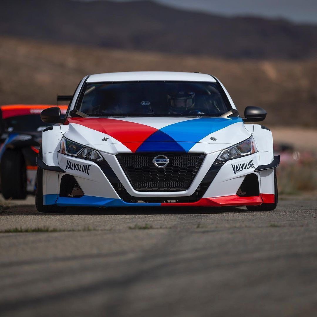 Insane 2,000 HP Nissan Altima Drift Car Has A 3D-Printed Body