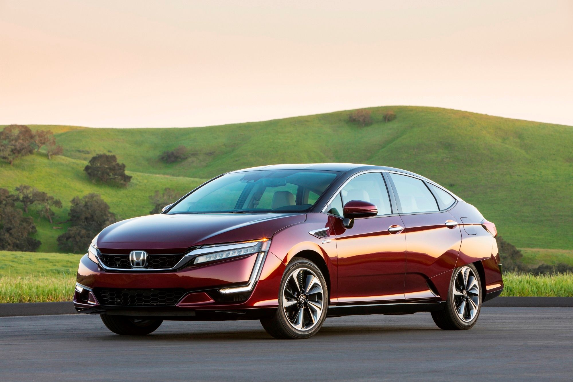 2021 honda clarity pictures store
