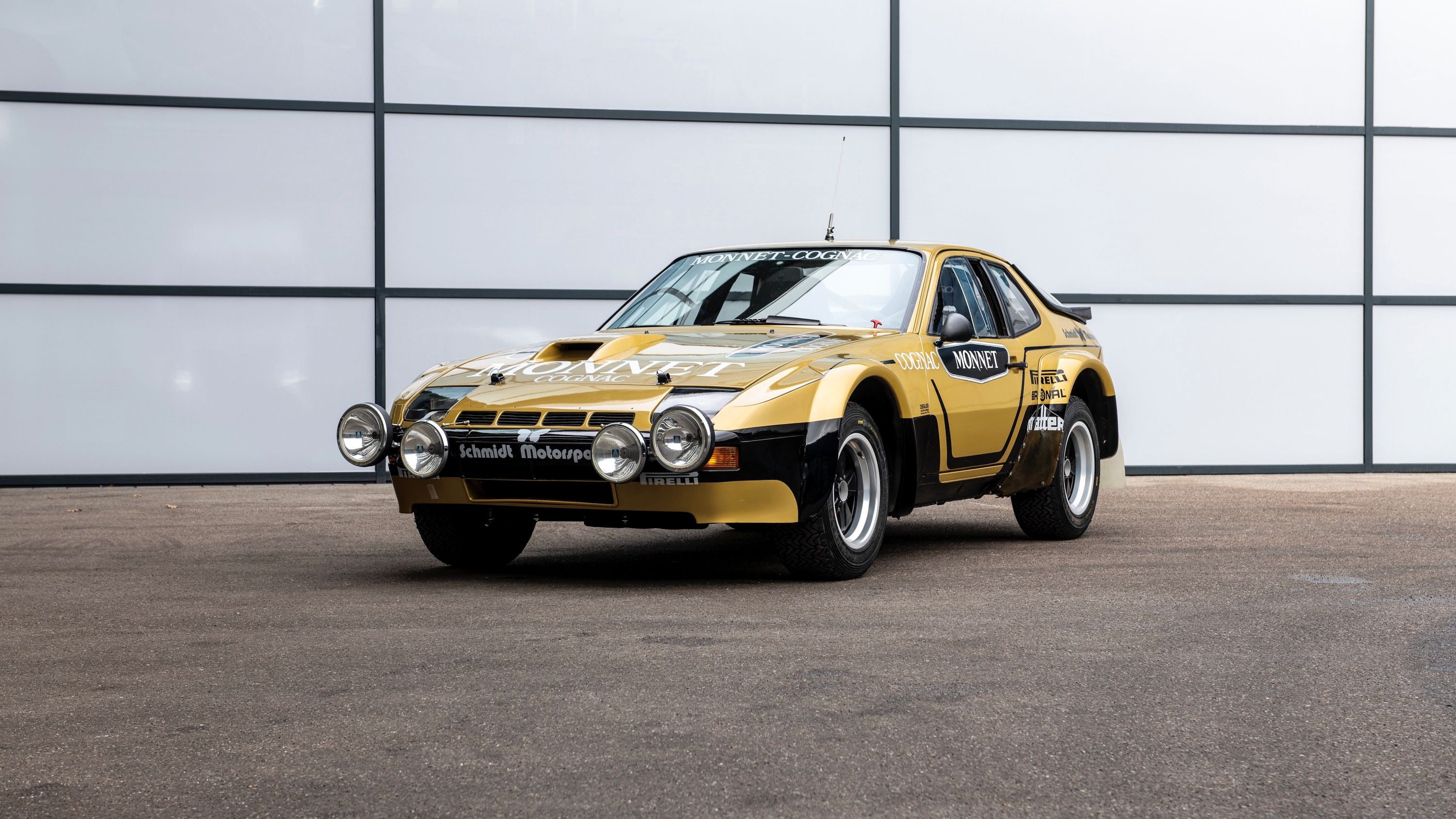 Porsche Restored This 924 Carrera GTS Rally Car In Total Secrecy