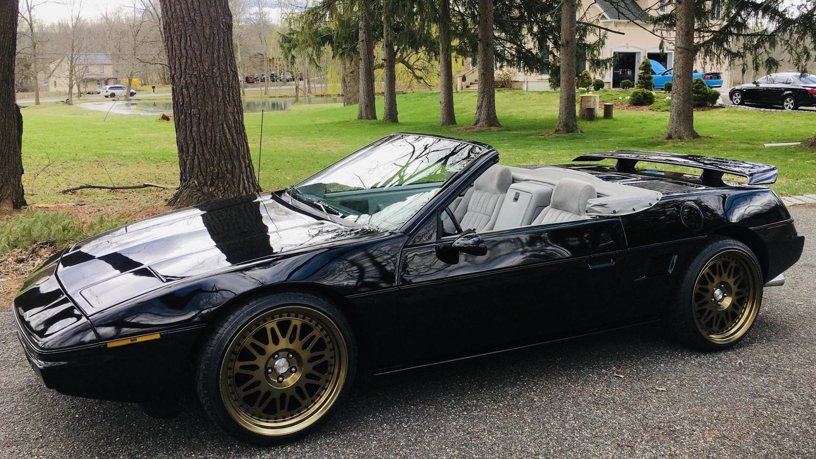 Weekly Treasure: 1984 Pontiac Fiero Roadster