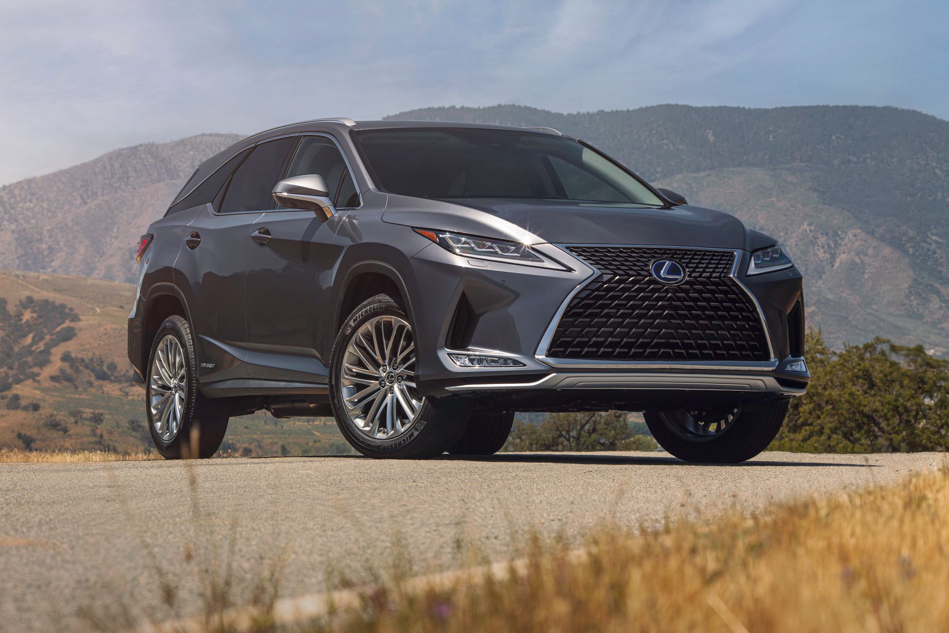 2022 Lexus RX L Three-Row SUV Updated With New Colors