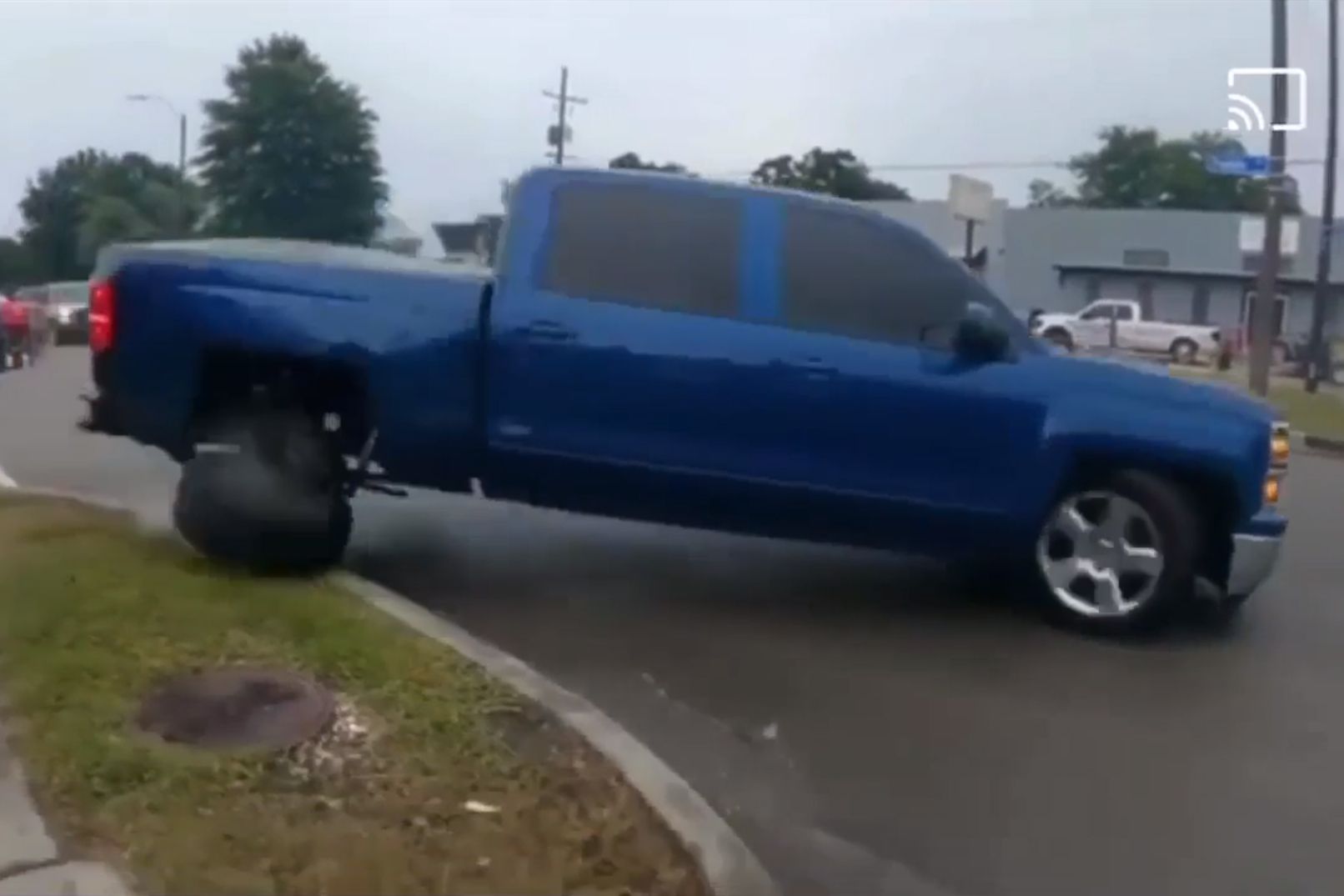Chevrolet Silverado Loses A Wheel In Epic Drifting Fail