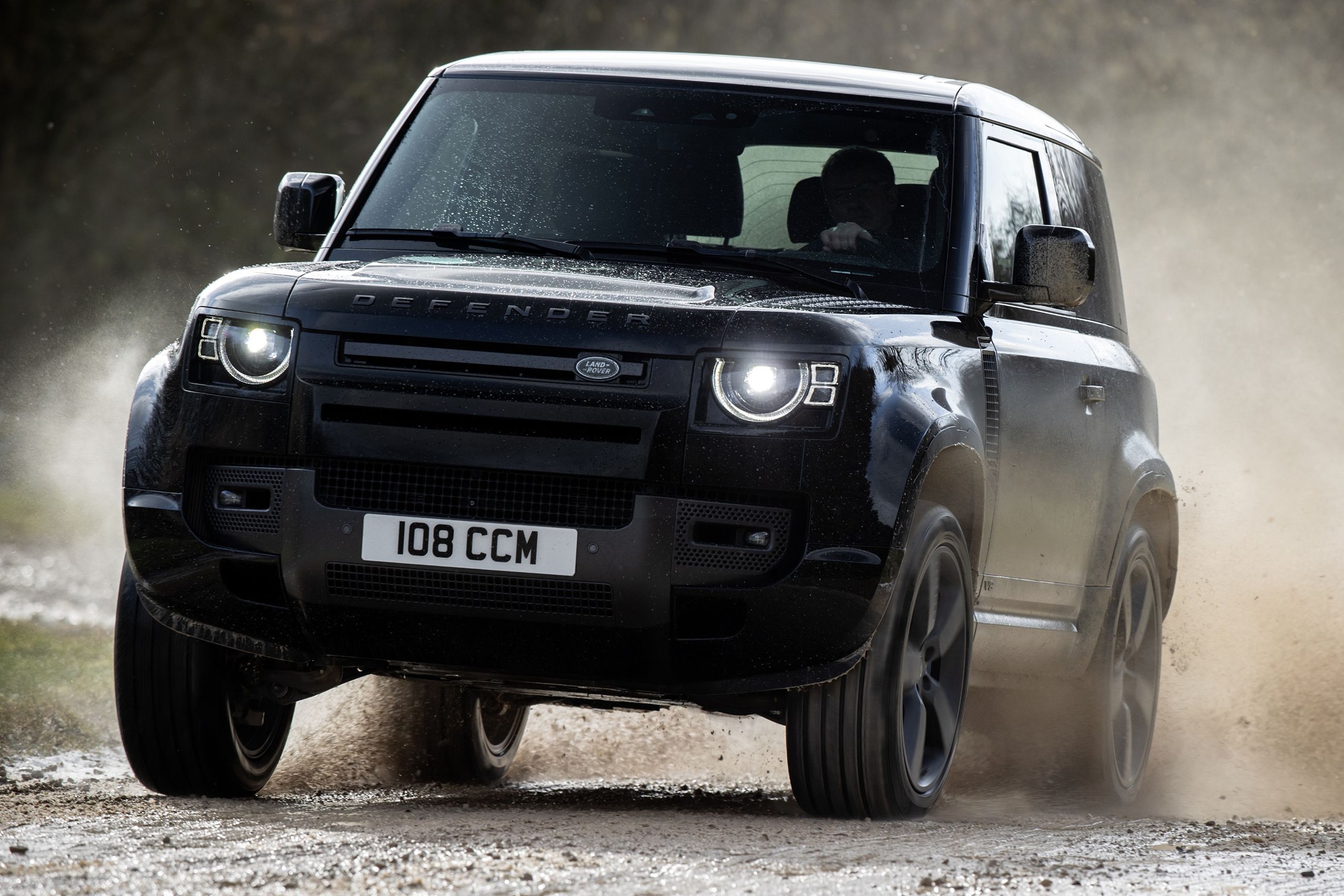 New Range-Topping 600-HP Land Rover Defender SVR Is Coming