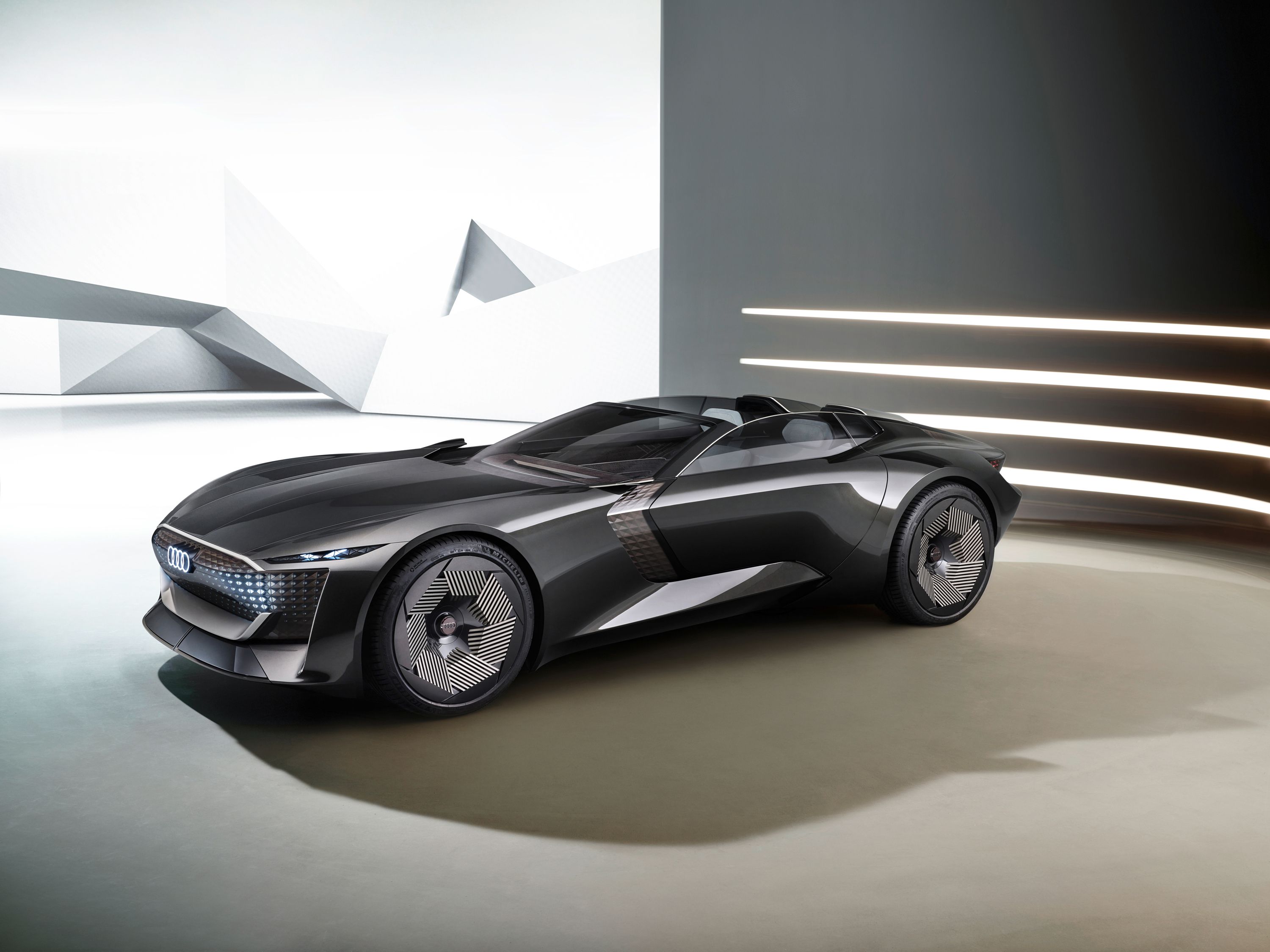 Audi skysphere Concept Is A 624-HP Shapeshifting Roadster