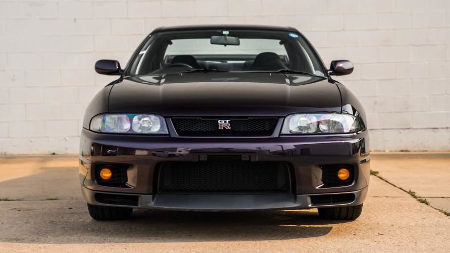Midnight Purple R33 Nissan Skyline GT-R Sells For $235,000