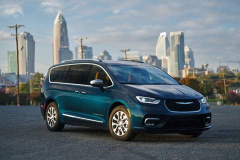 Chrysler Car Models | CarBuzz