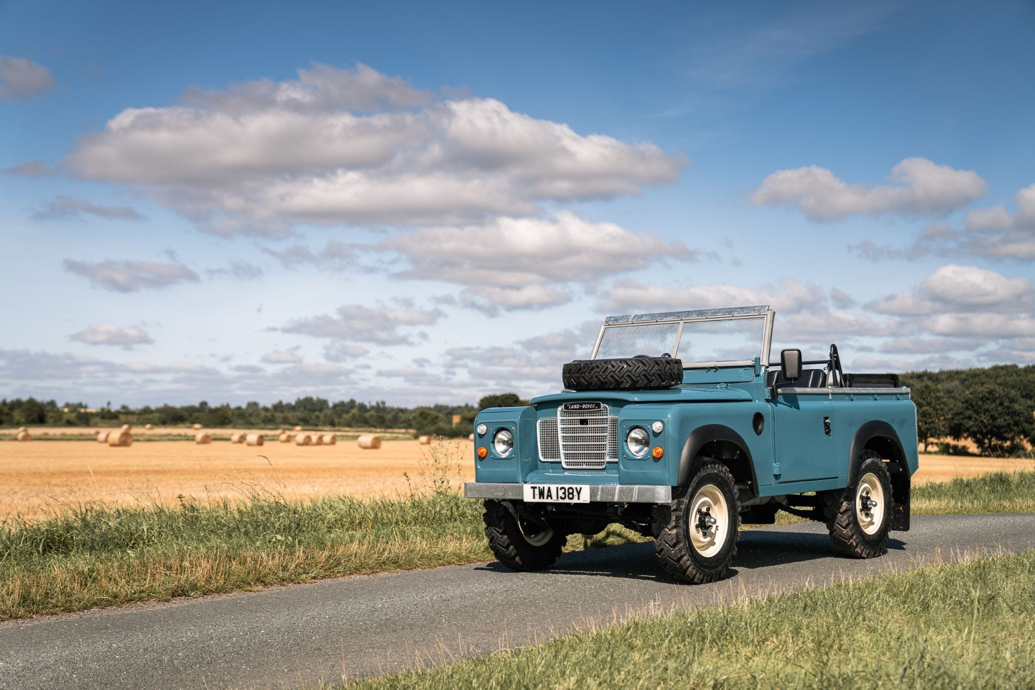James Bond's Vintage Land Rover Is For Sale
