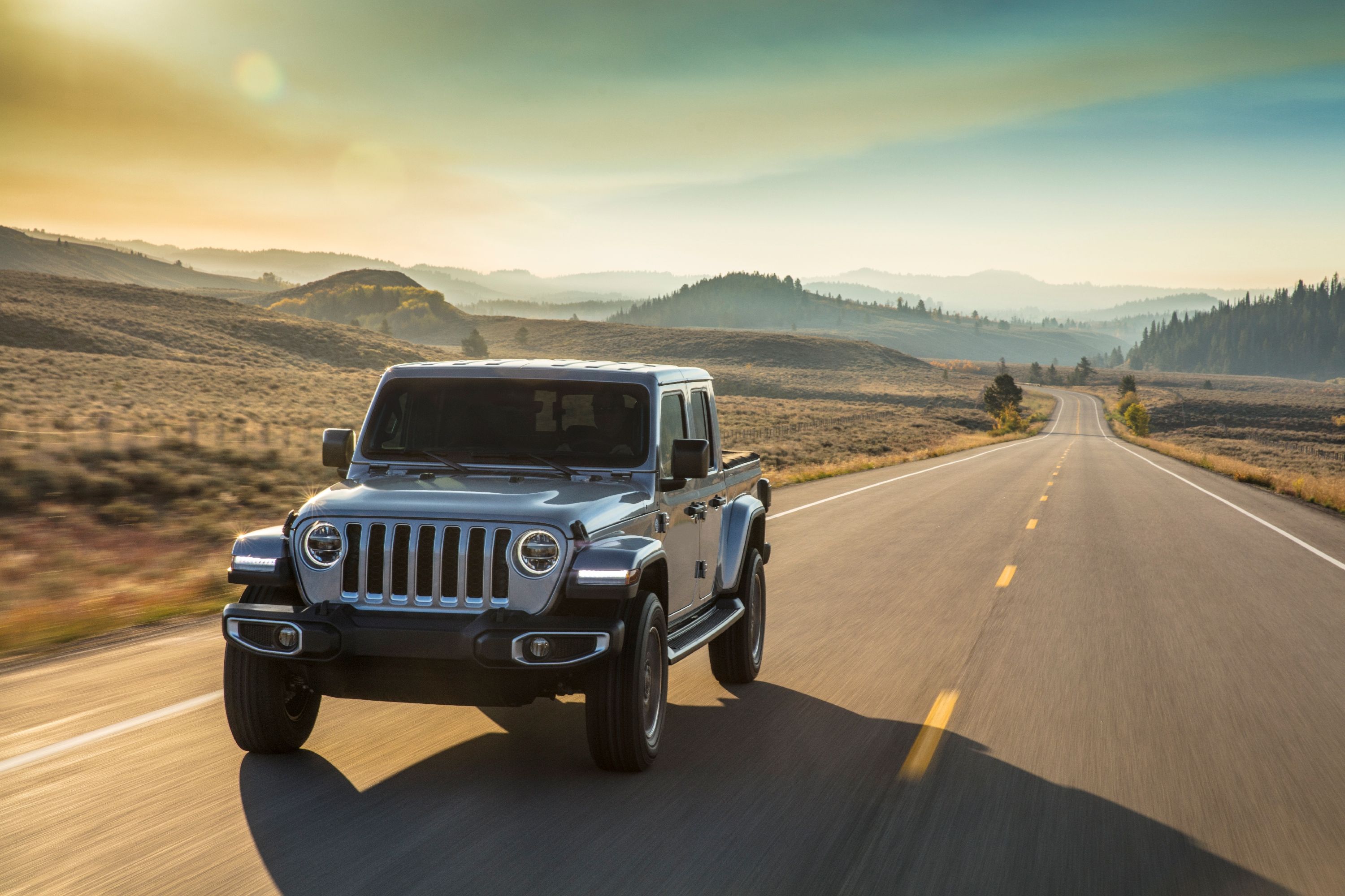 Don't Expect To See The Electric Jeep Gladiator Anytime Soon