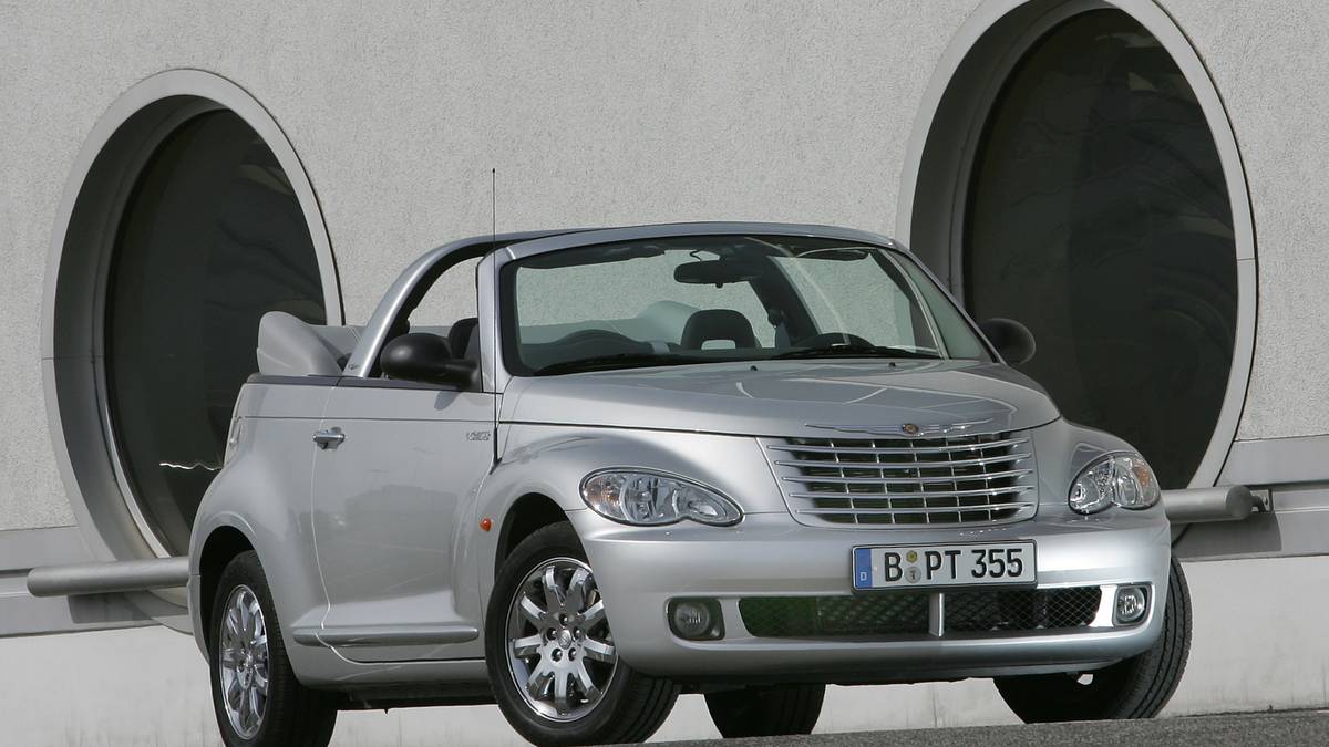 Chrysler PT Cruiser Convertible: Review, Pricing, Photos, and Specs