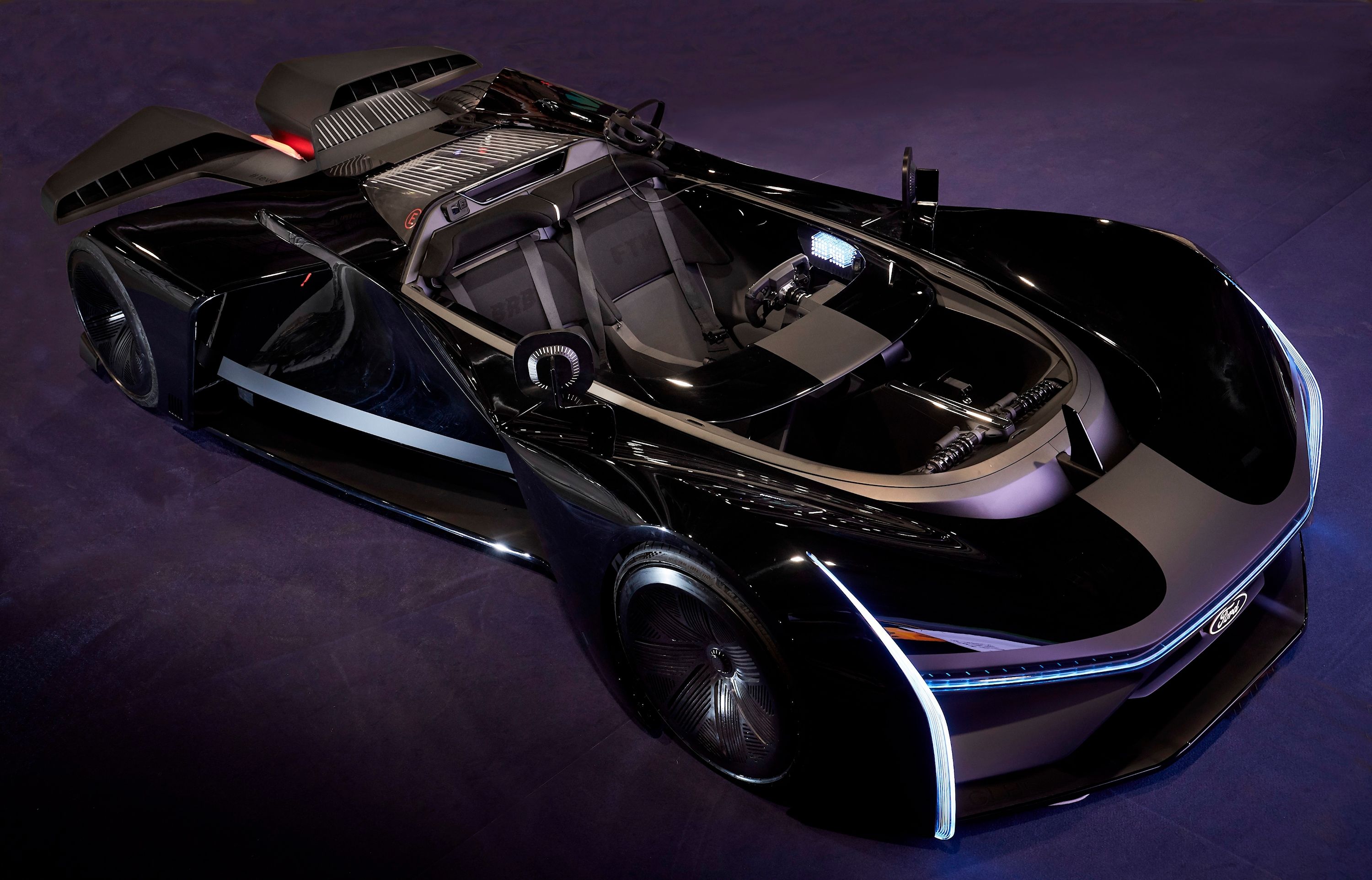 Ford's Crazy Racing Simulator Looks Like An Open-Roof Hypercar