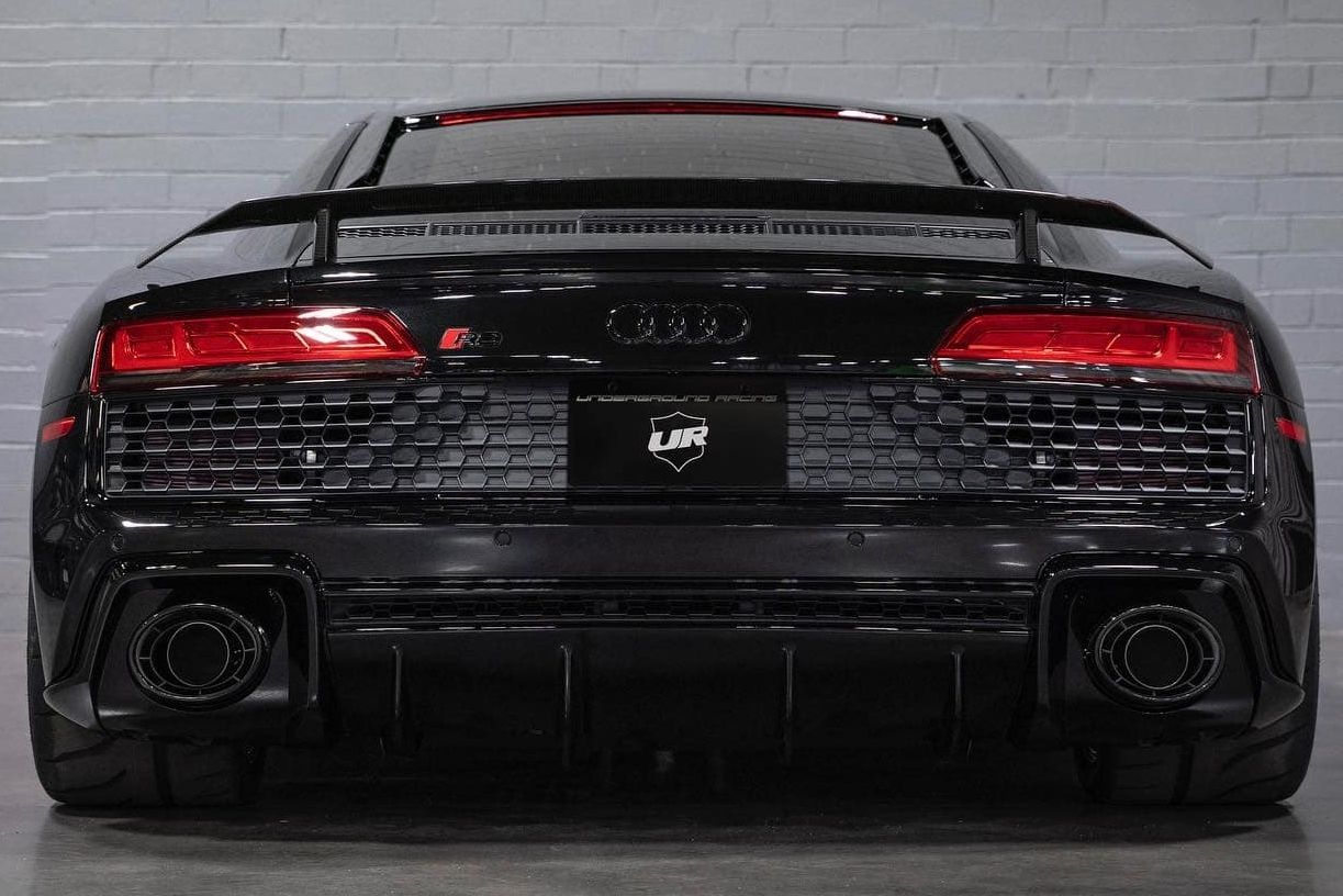 Audi R8 Gets Six-Speed Gated Manual And 1,500-HP Twin-Turbo Kit