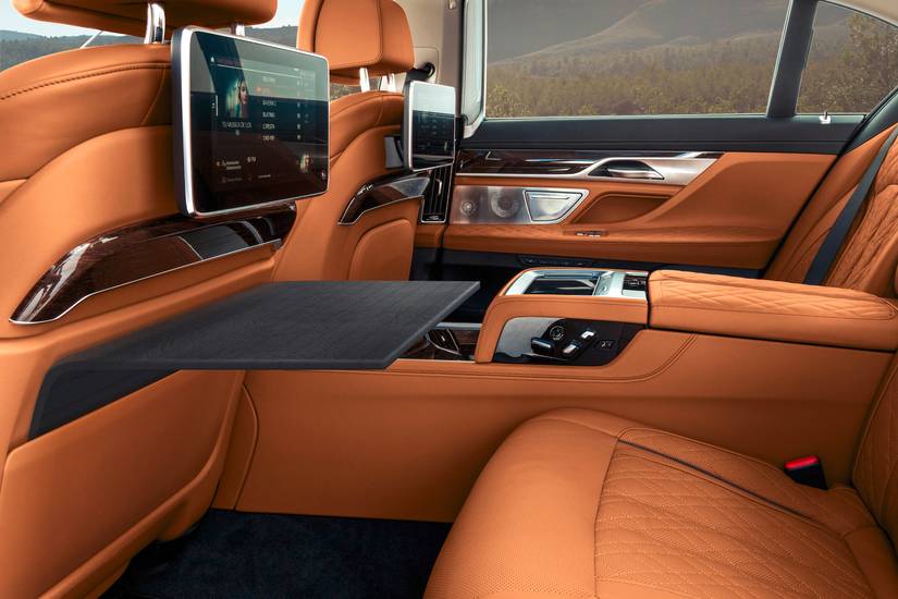BMW Designs New Retractable Table
