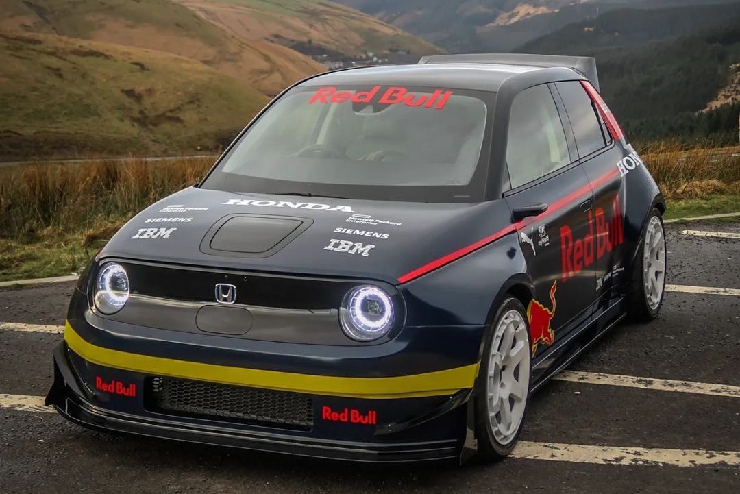 Honda's Adorable EV Gets Wide Bodykit And Red Bull Livery