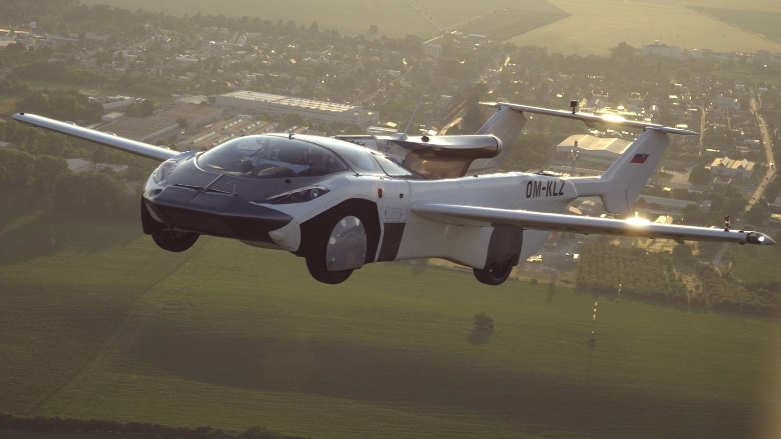BMW-Powered Flying Car One Step Closer To Mass Production